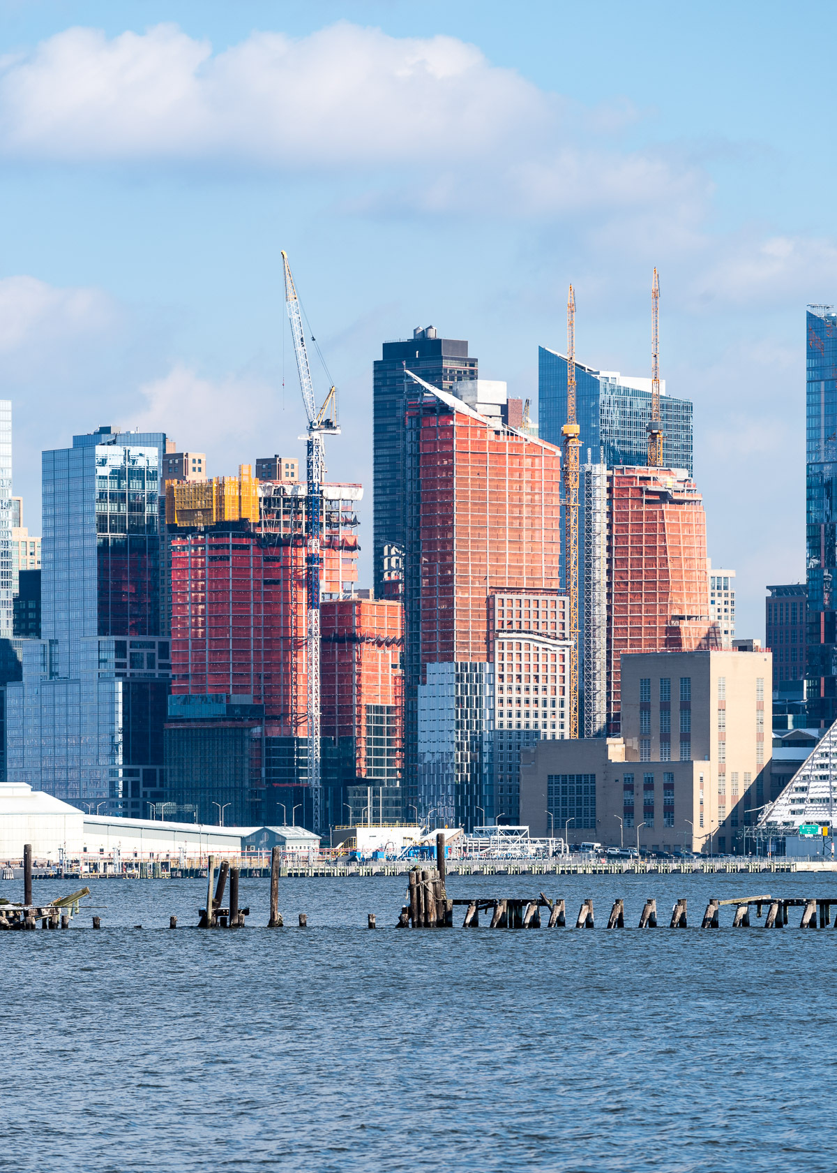 Gallery of NYC's Waterline Square Tops Out With Towers by Meier, Viñoly ...