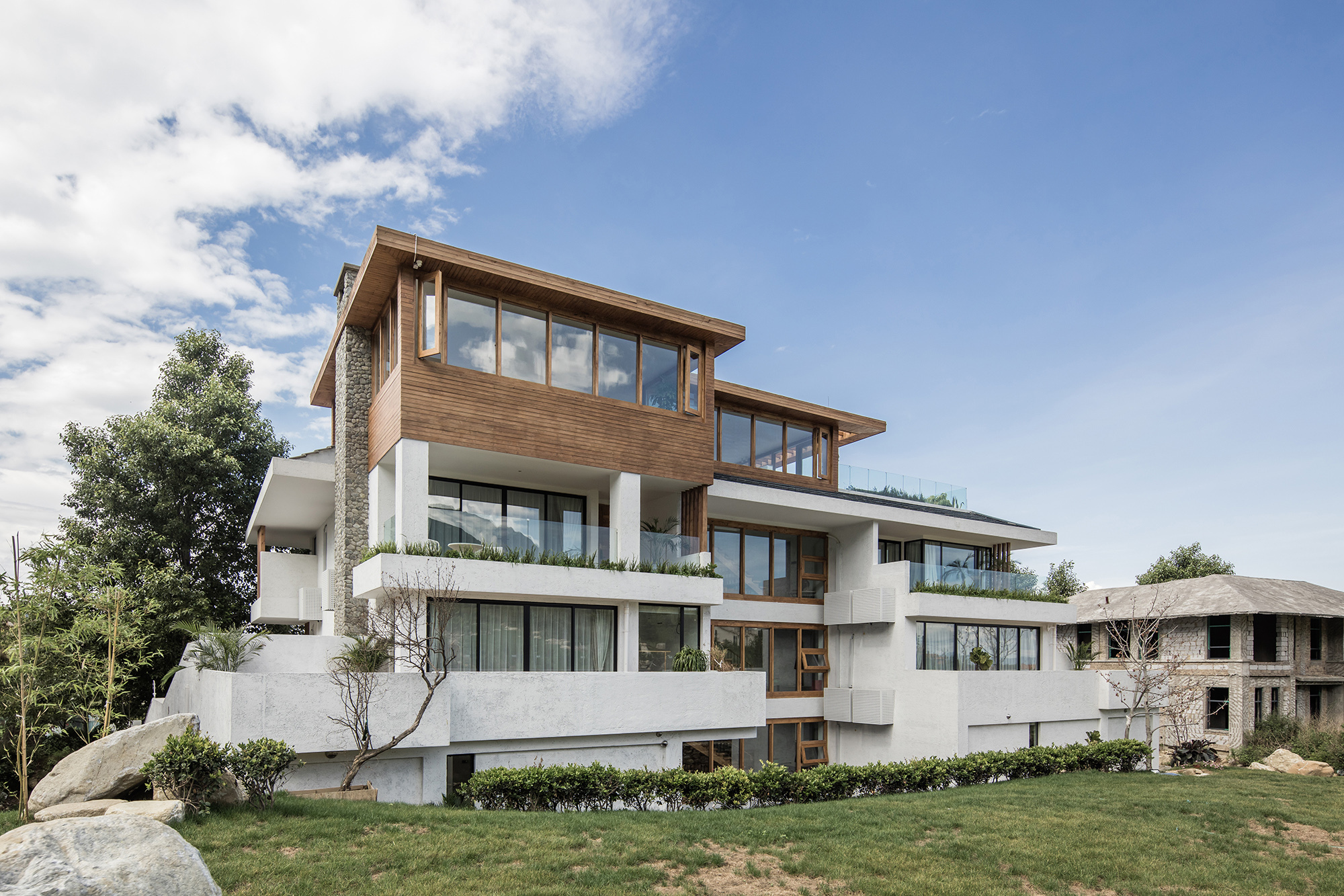 Gallery of Pure House Boutique Hotel / Yueji Architectural Design ...