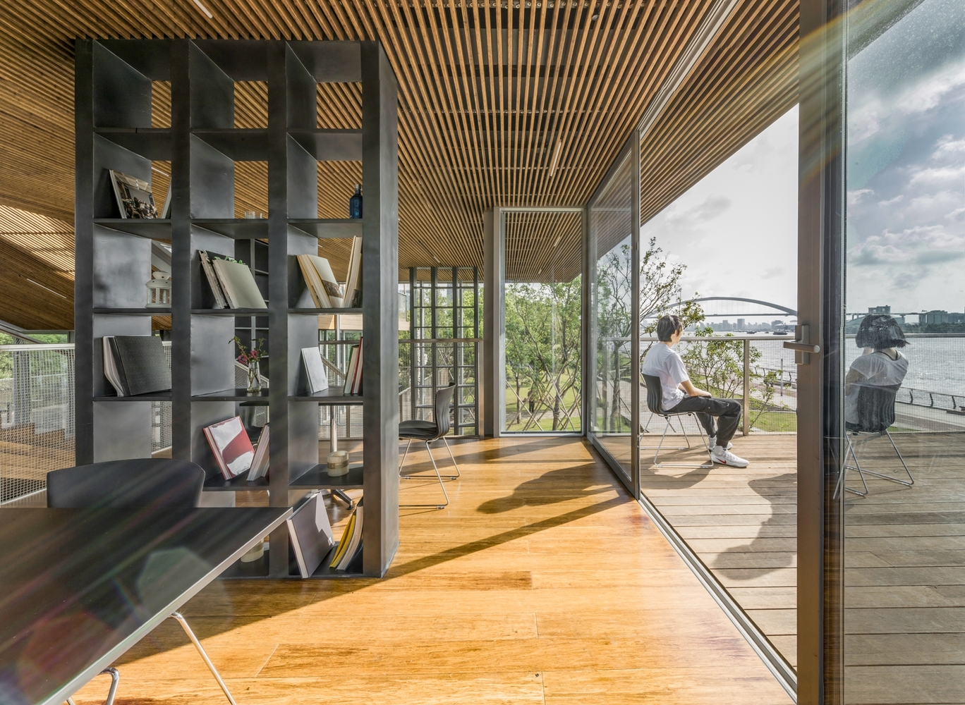 Gallery of Lattice Book House / Scenic Architecture Office - 21