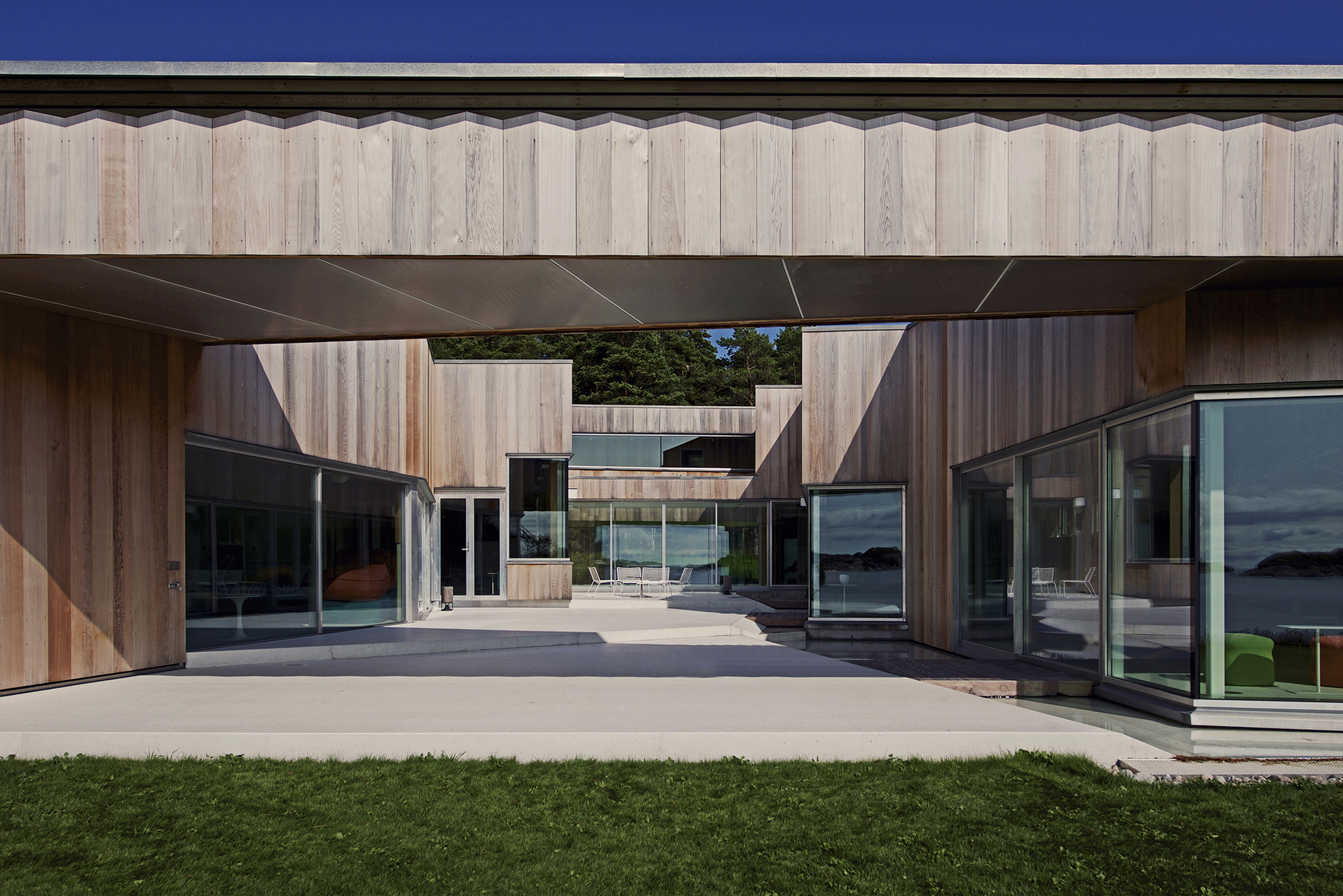 Gallery of Outside In House / Jarmund / Vigsnæs Architects - 2