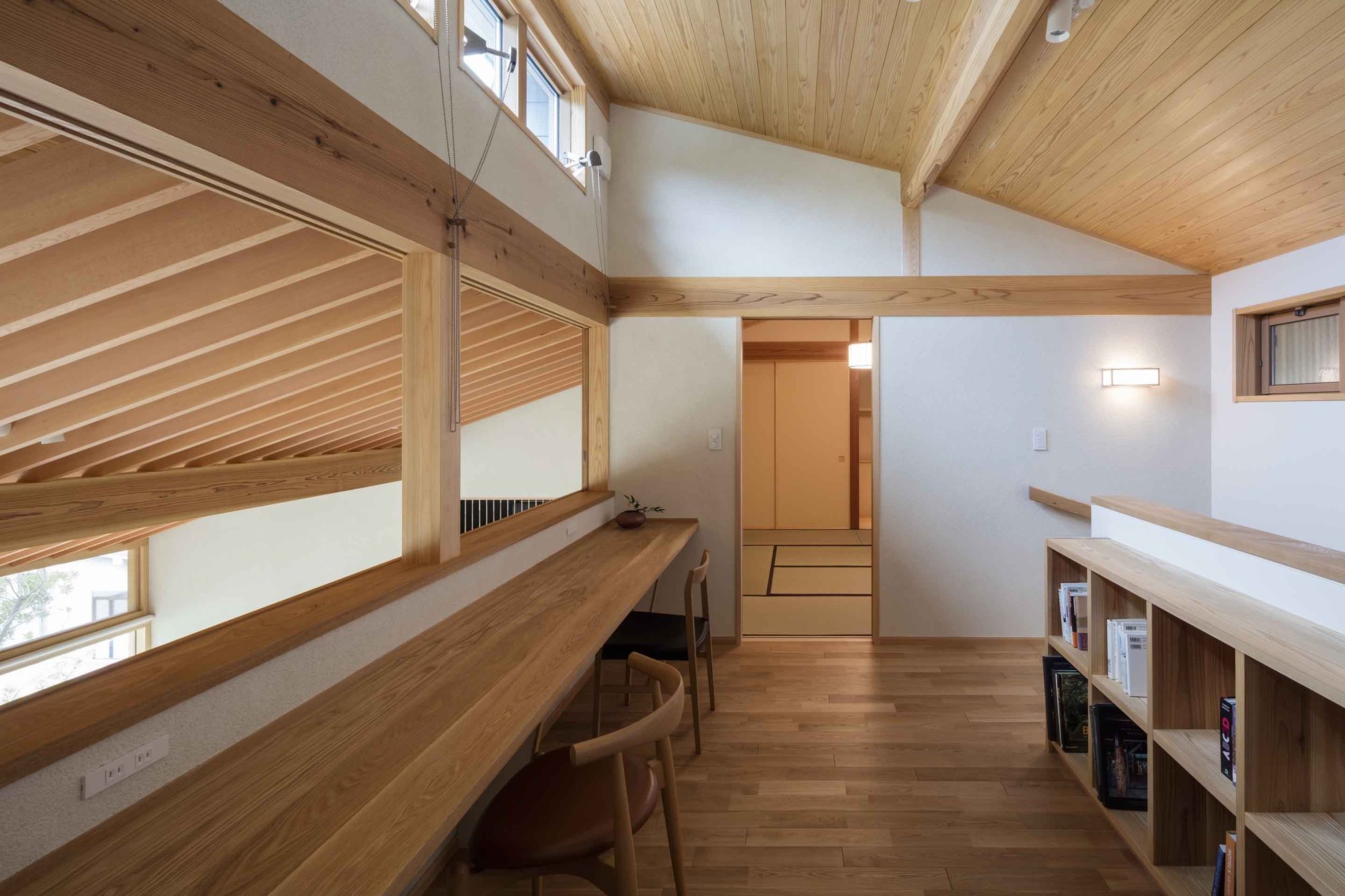 Gallery of A House with a Ryūrei Style Tea Room / Takashi Okuno ...