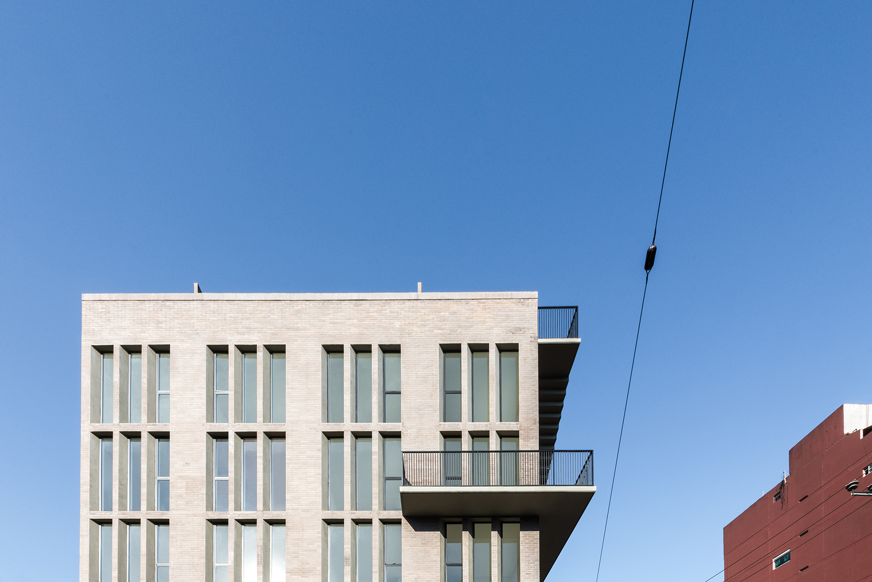 Gallery of Rodin 199 Building / José Cortines + Domingo Delaroière ...
