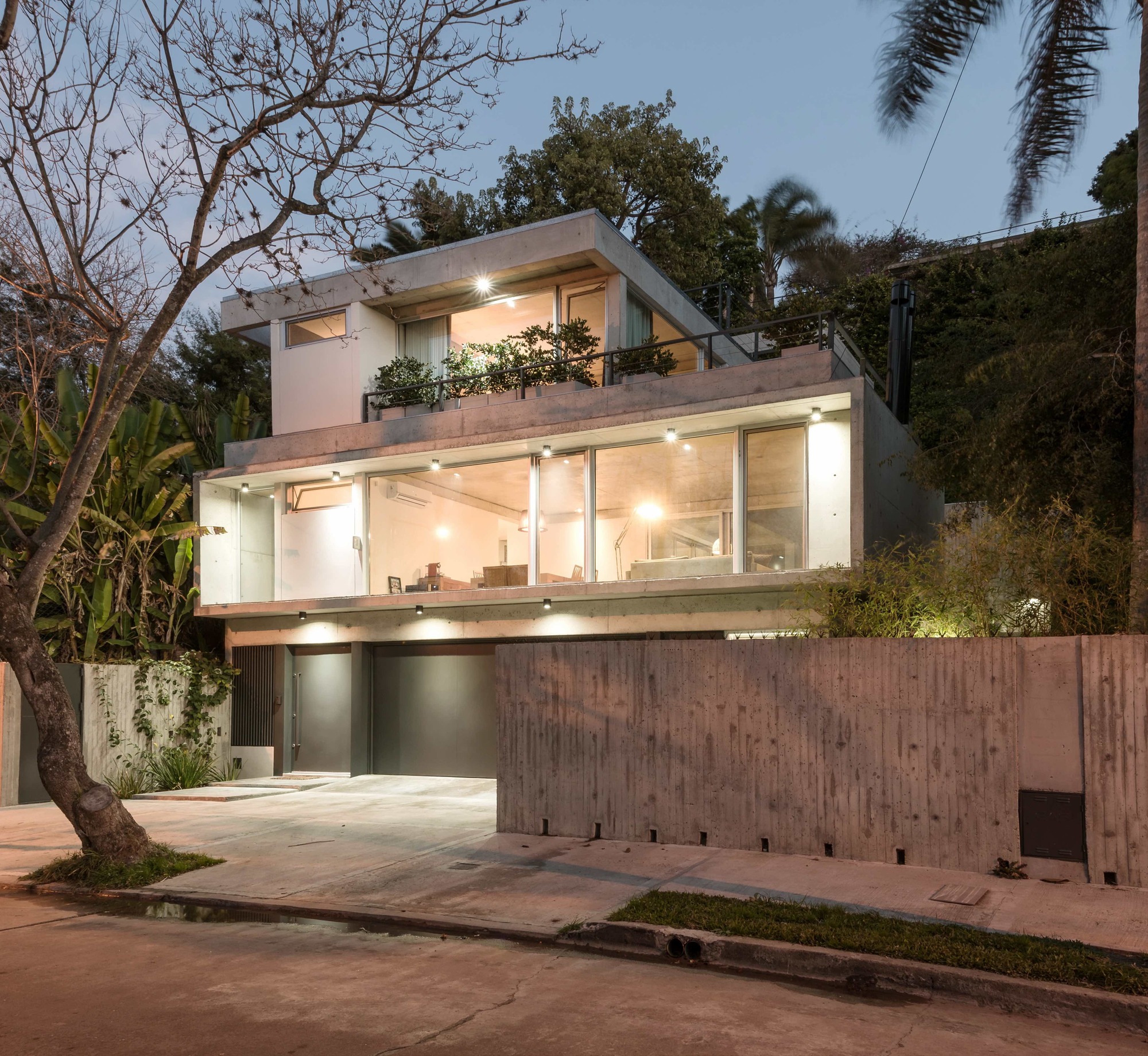 Gallery of LRC House / BDB Arquitectos - 15