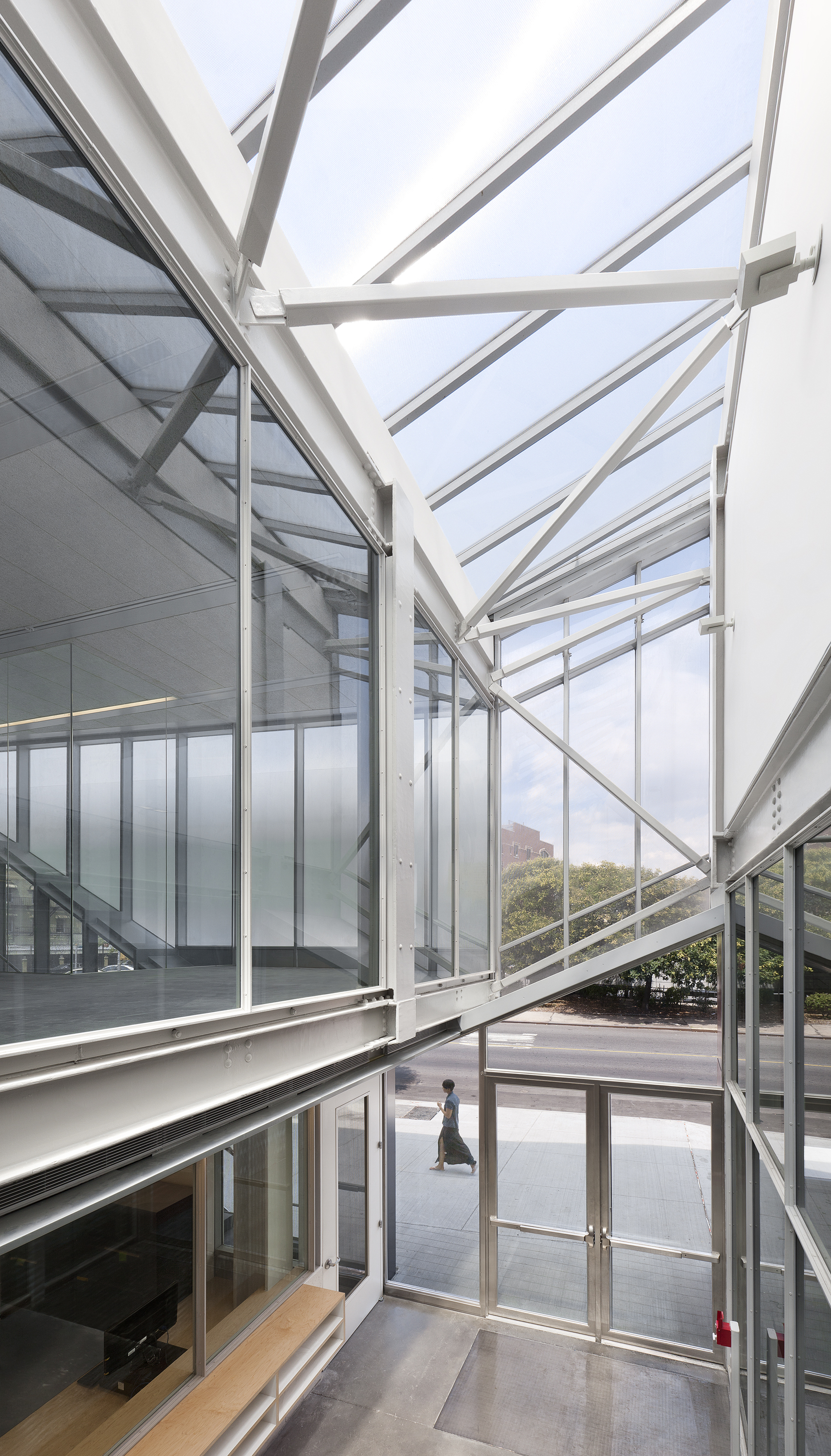 Gallery of Greenpoint EMS Station / Michielli + Wyetzner Architects - 6