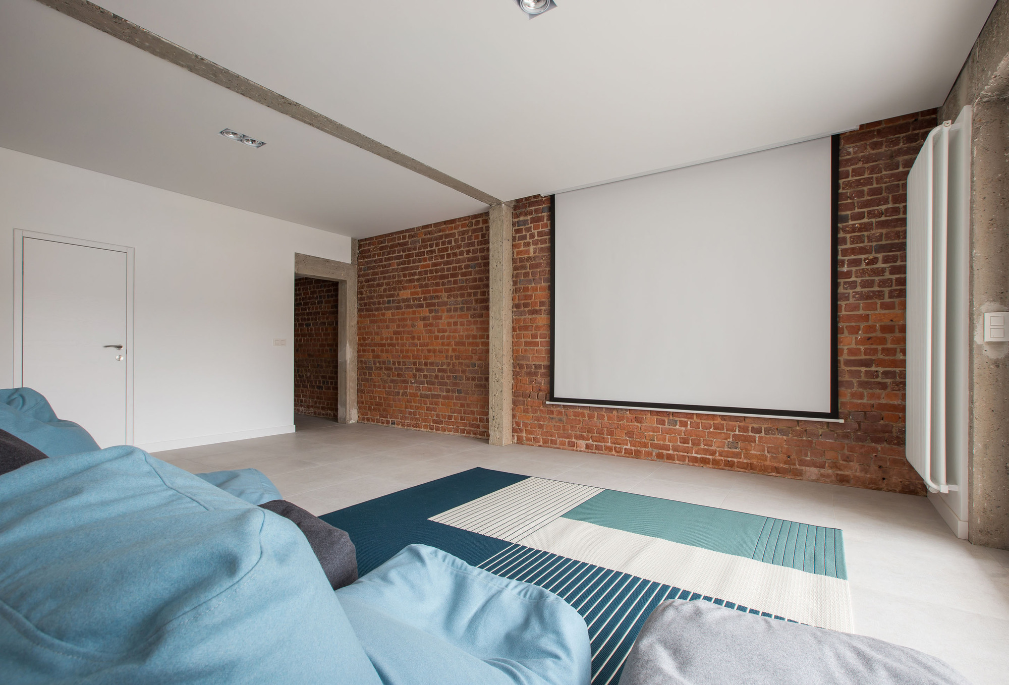 Gallery of Brickwall / YCL studio - 13