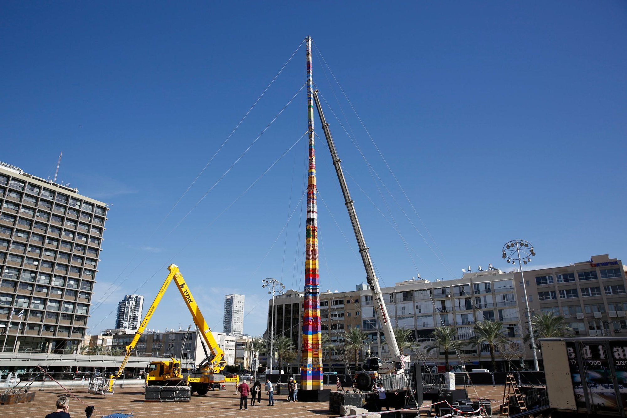 Galería de Tel Aviv construye la estructura de LEGO más alta del mundo - 3