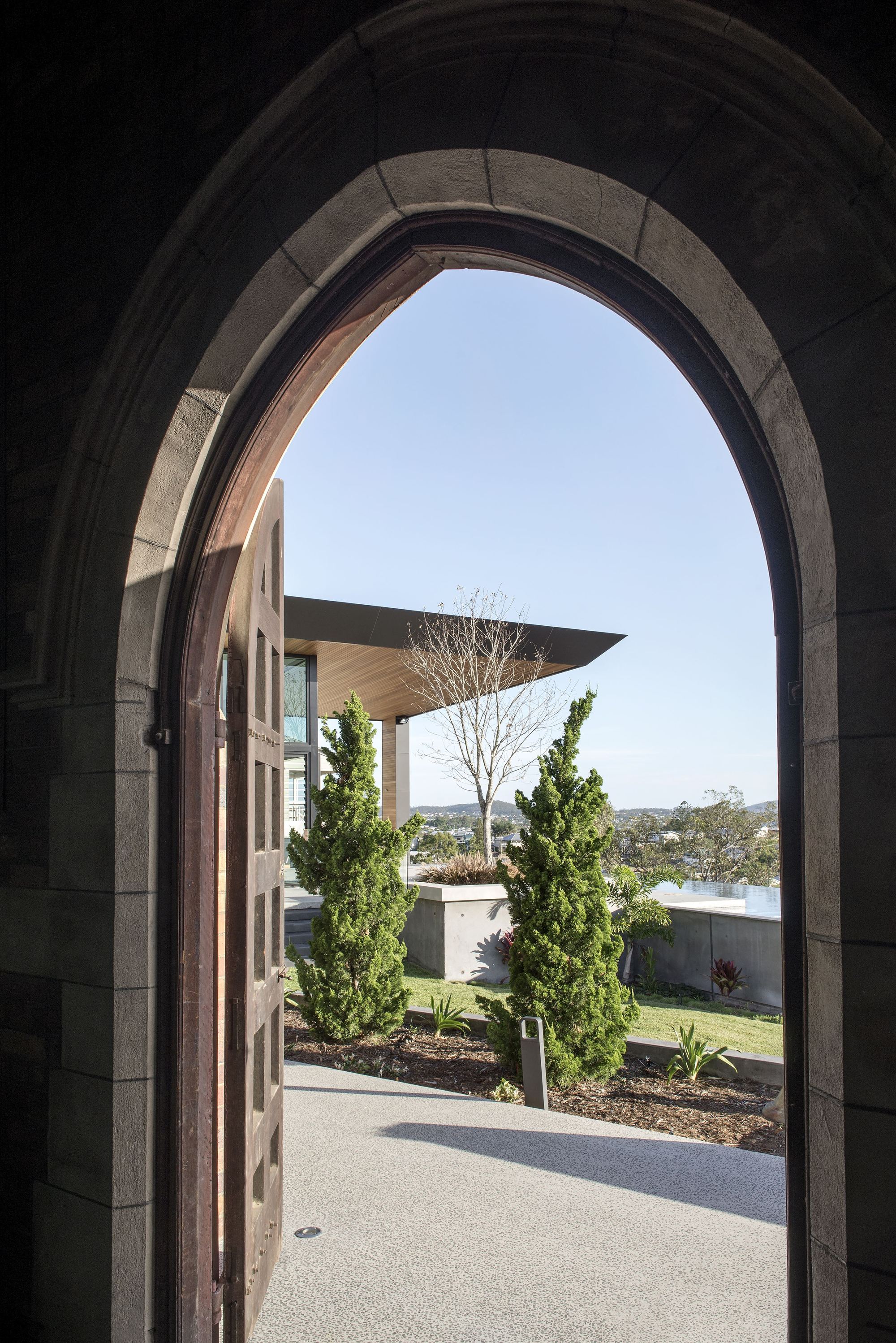 Gallery of Church House / DAHA - 8