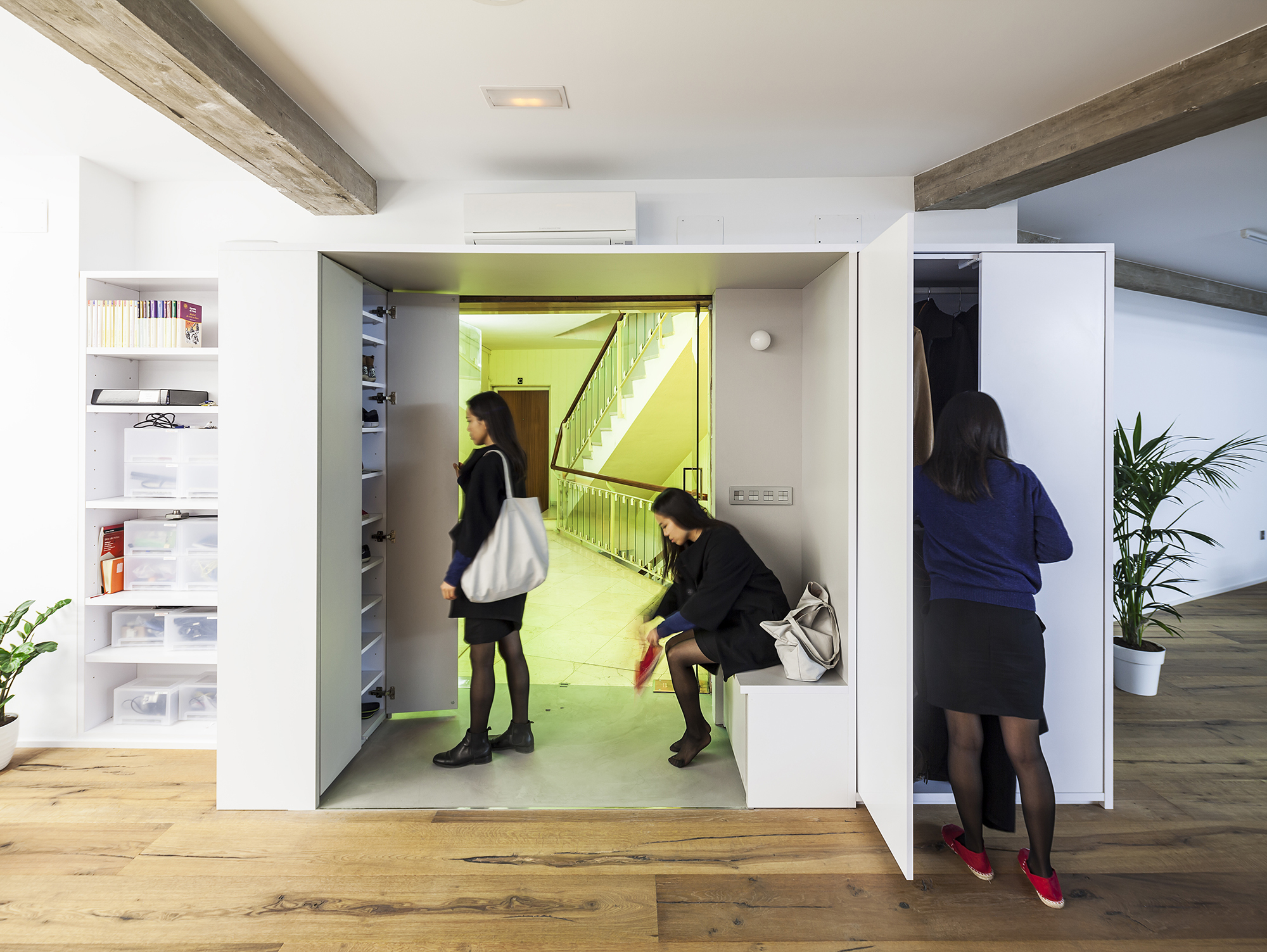 Galería de BIT OFFICE / Jorge Almazán Architects - 3