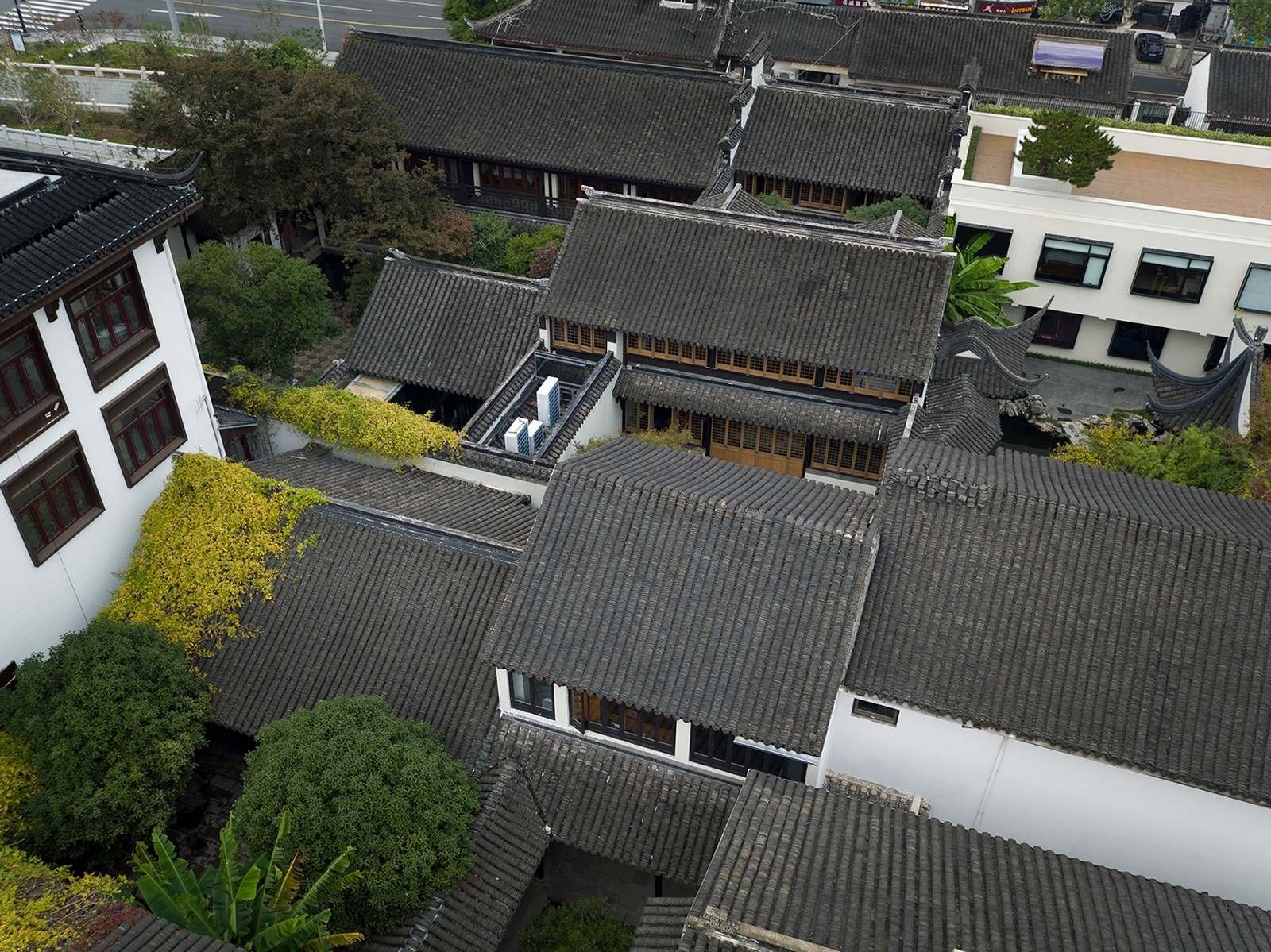 Gallery of Historic House Renovation in Suzhou / B.L.U.E. Architecture ...