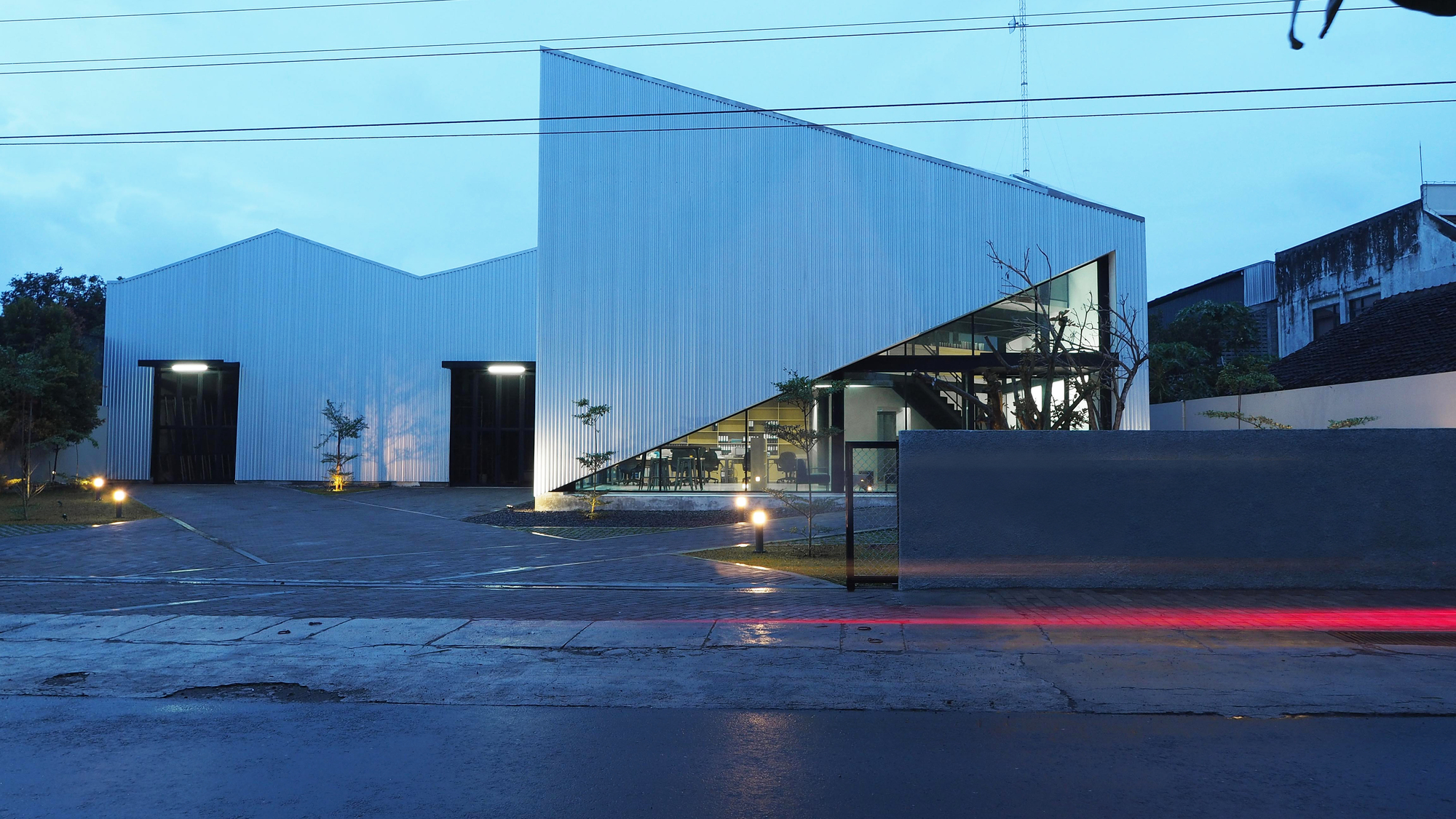 Gallery of Office KL / Studio Kota Architecture - 11