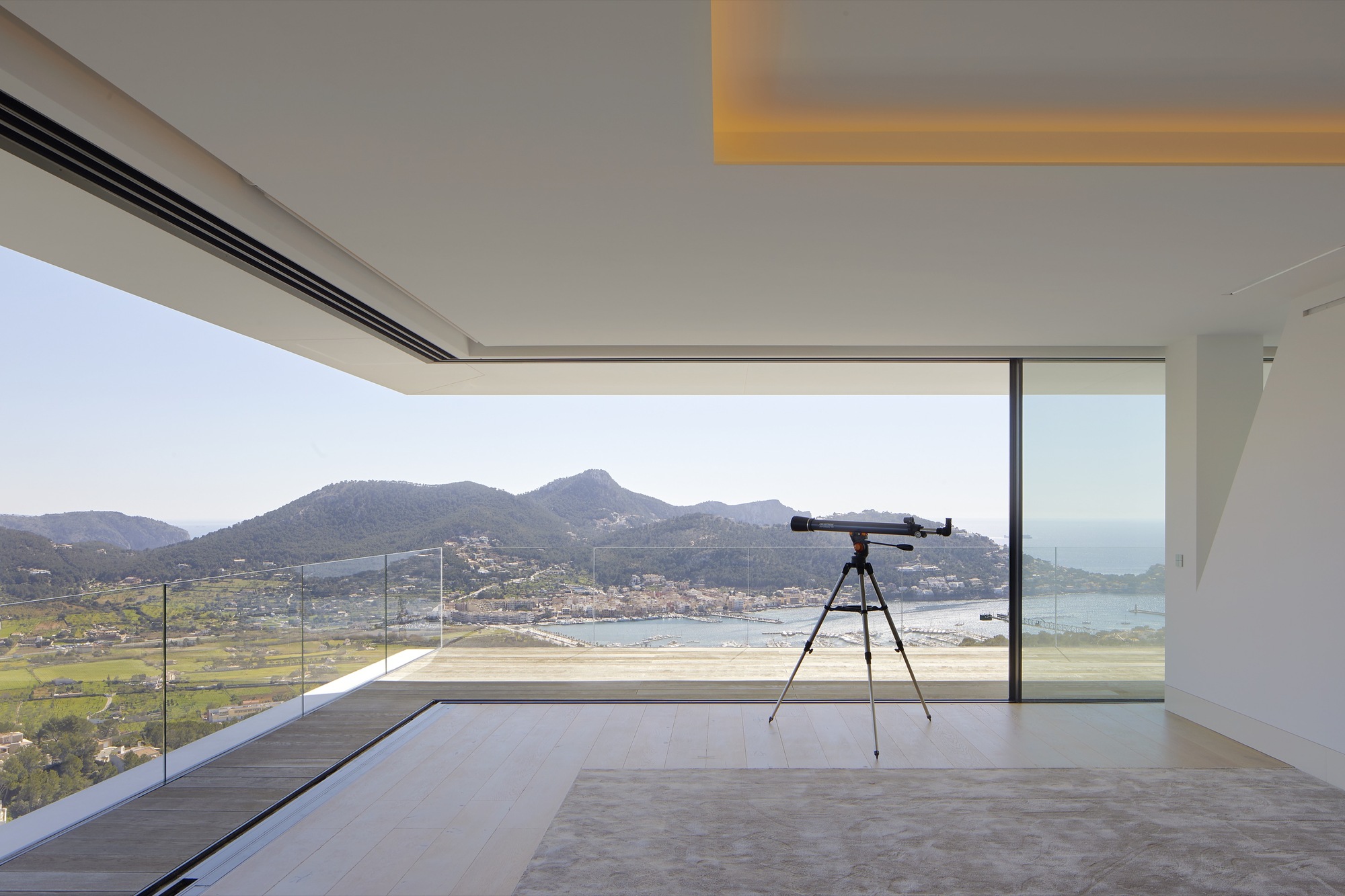 Gallery of Where Eagles Dare House / GRAS arquitectos - 10