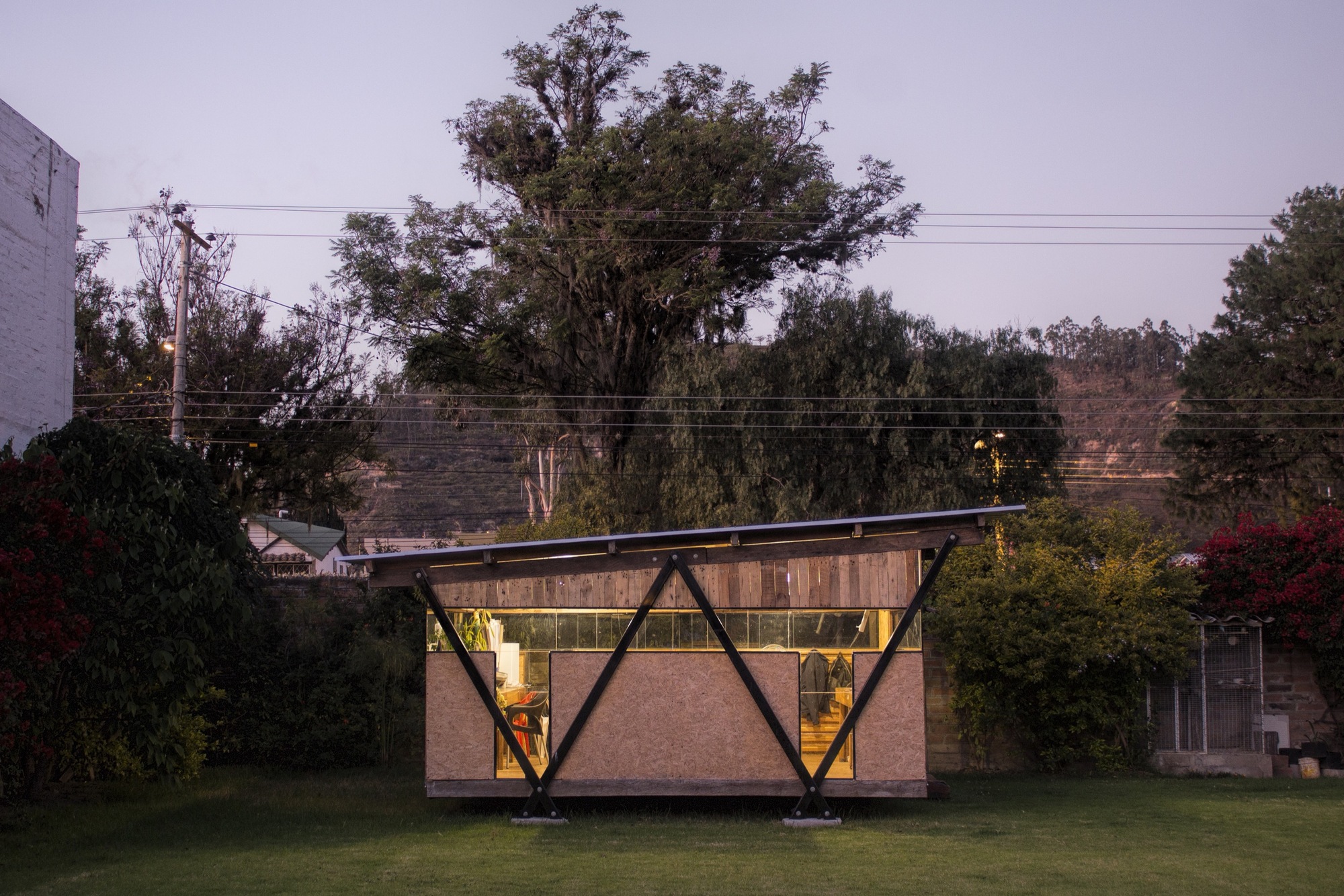Gallery of Demountable Studio / Jorge Andrade Benítez + Jorge Guillermo ...