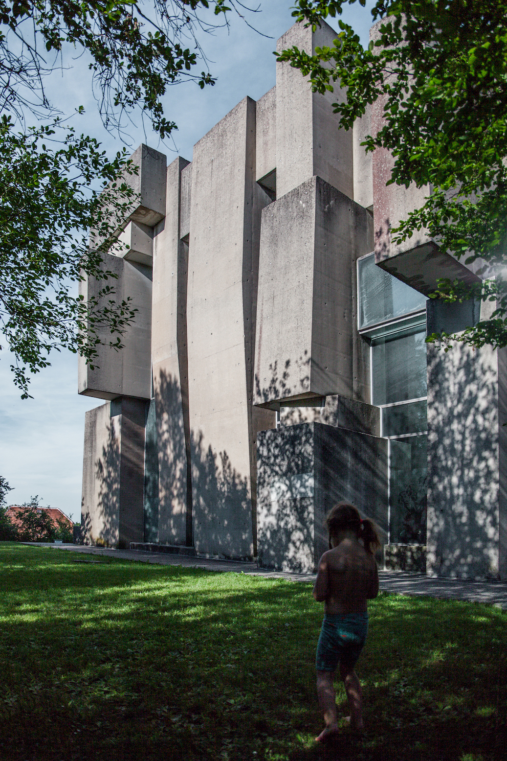 Gallery of The Bizarre Brutalist Church that Is More Art than ...