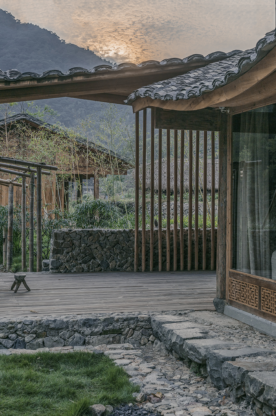 Gallery of Springing Stream / WEI architects/ELEVATION WORKSHOP - 14