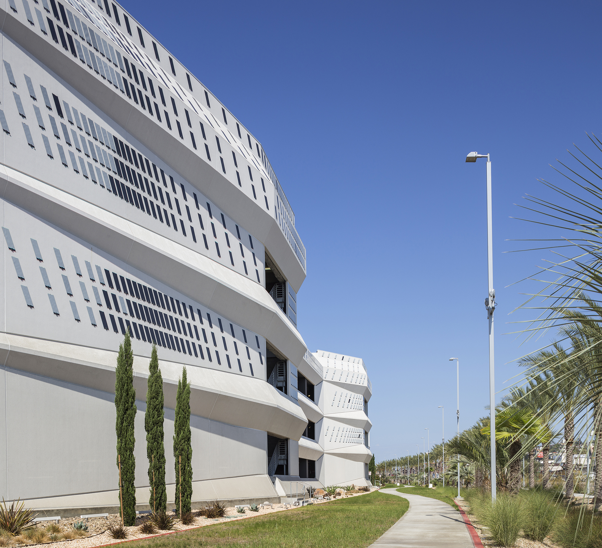 Gallery of This E-Paper Tile Facade Is Inspired by the WW1 Military ...