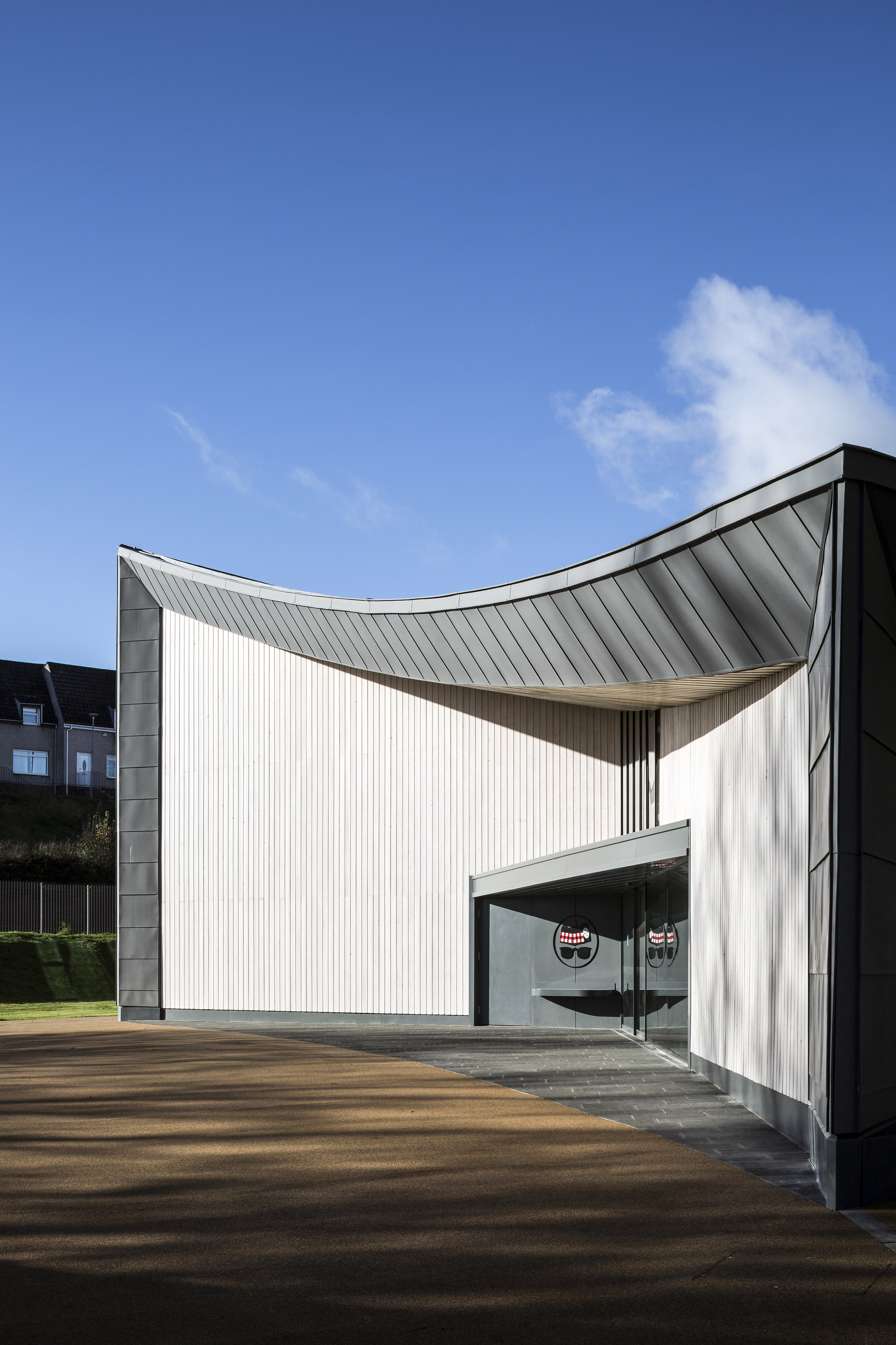 Gallery of The Hawkhead Centre / Page\Park Architects - 6
