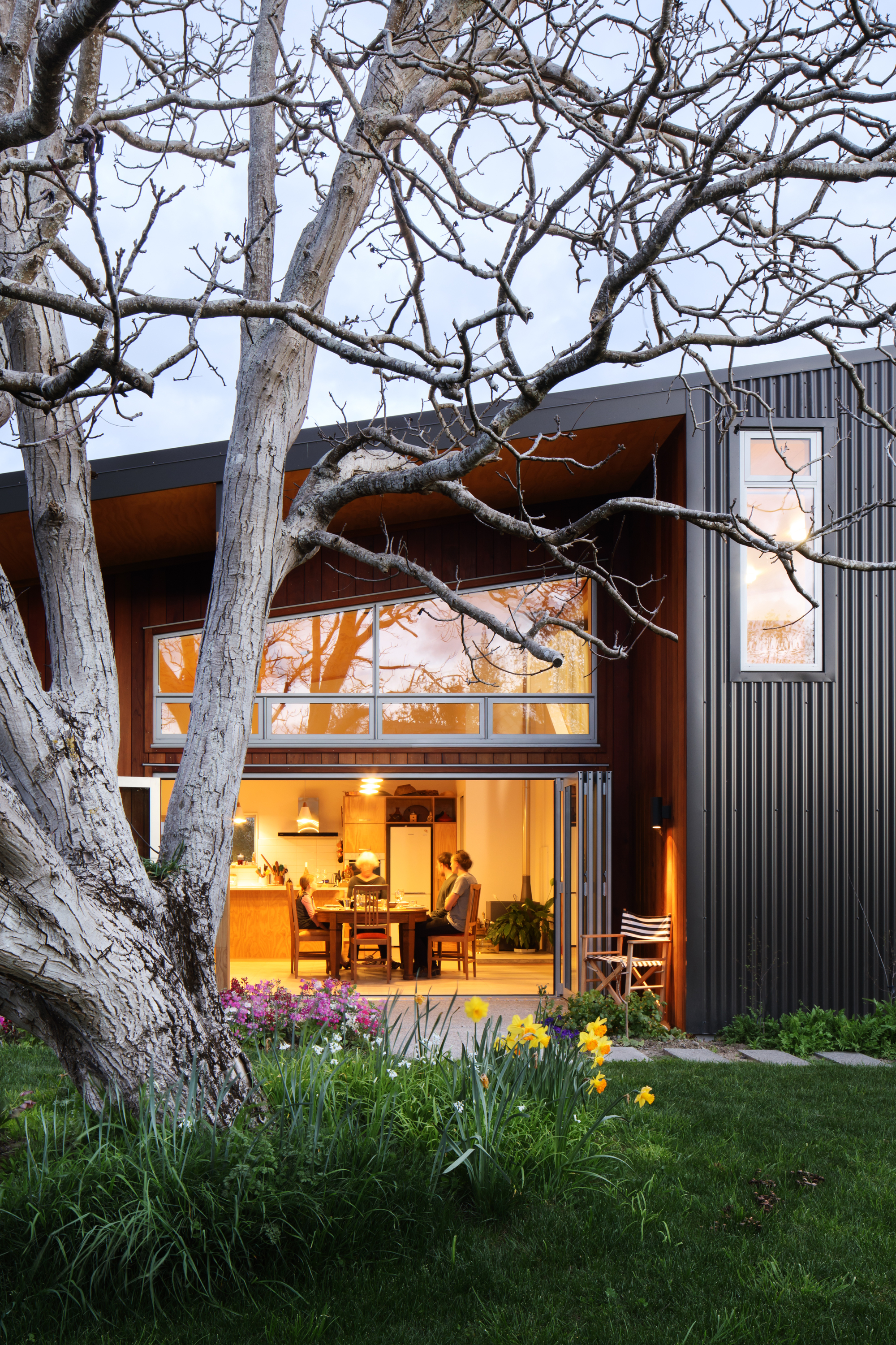 Gallery of The Wairarapa Haybarn / First Light Studio - 11