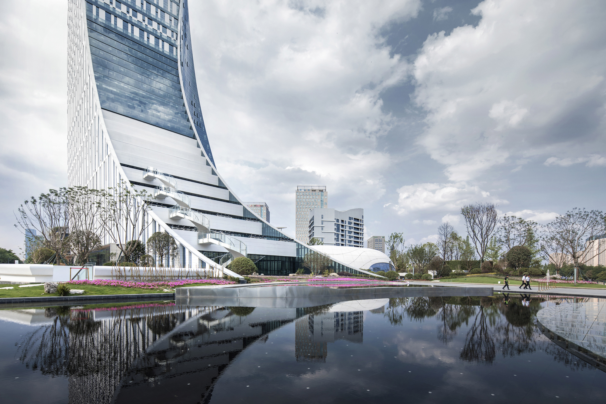 Gallery of Chengdu ICON Yunduan / PES-Architects - 2