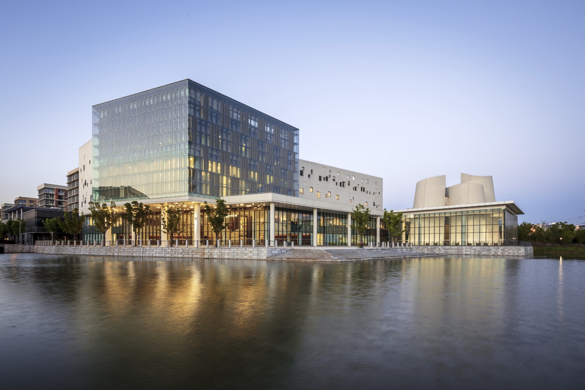 Gallery of ShanghaiTech University / Moore Ruble Yudell - 3