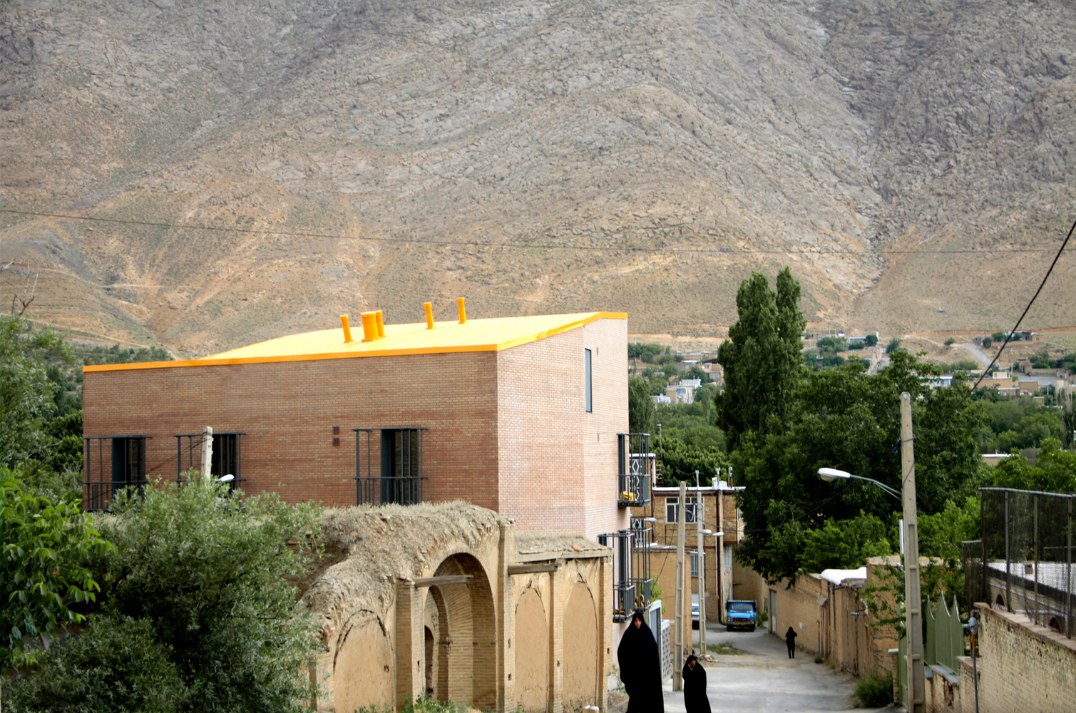 Gallery of Habitat for Orphan Girls / ZAV Architects - 20