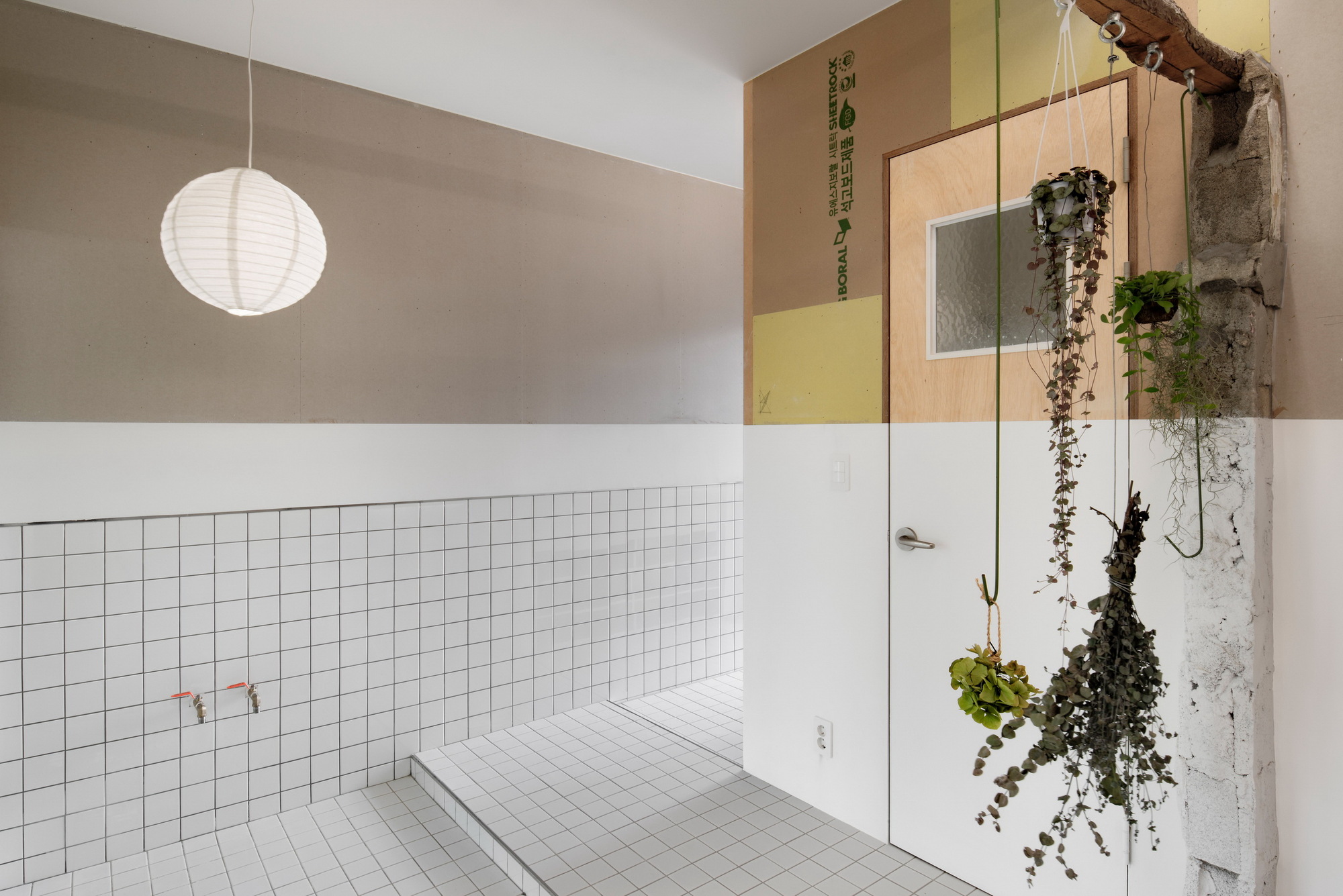 Gallery of Layered House / STARSIS - 10