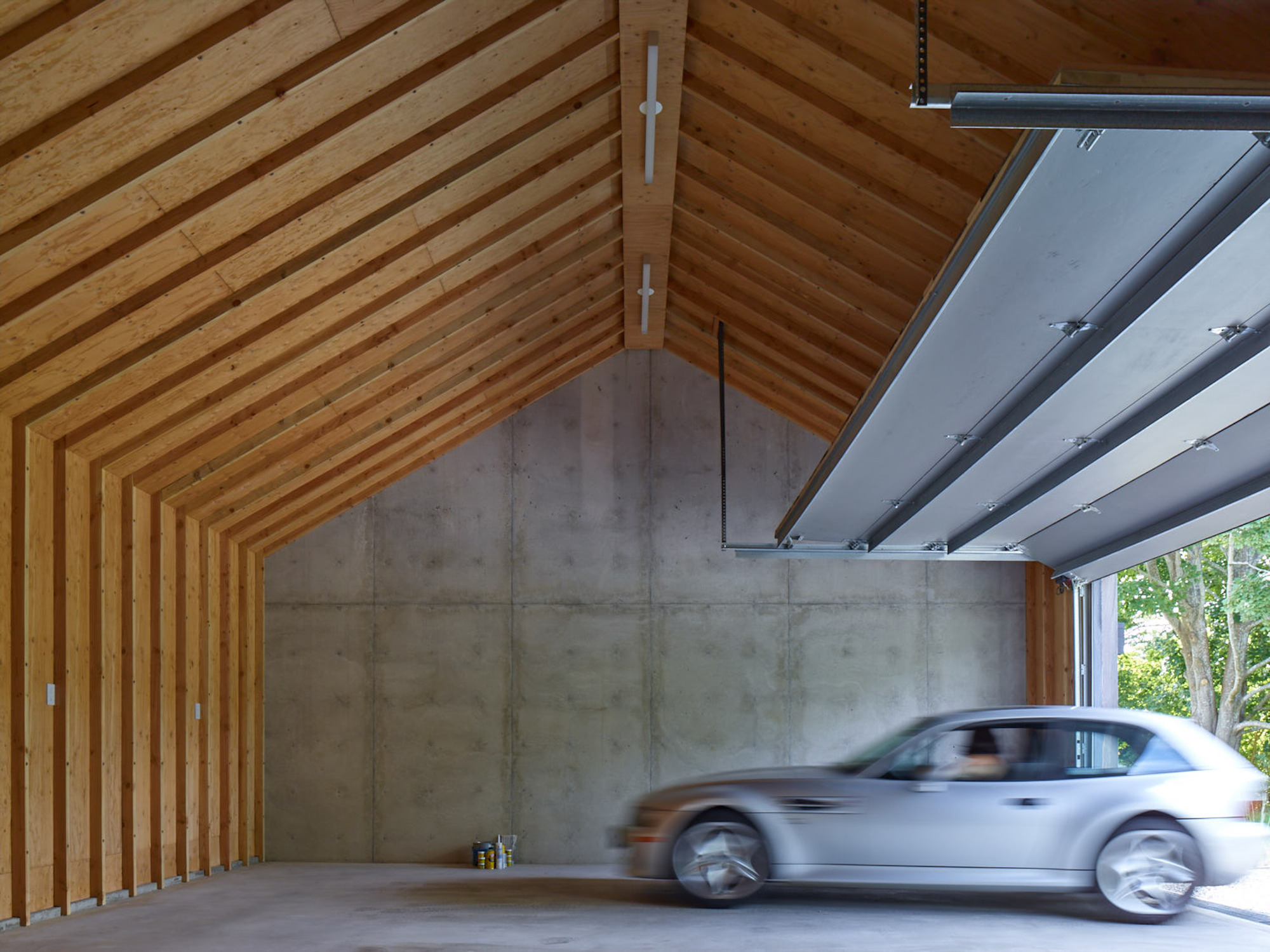 Gallery of House in the Lanes / MB Architecture - 5