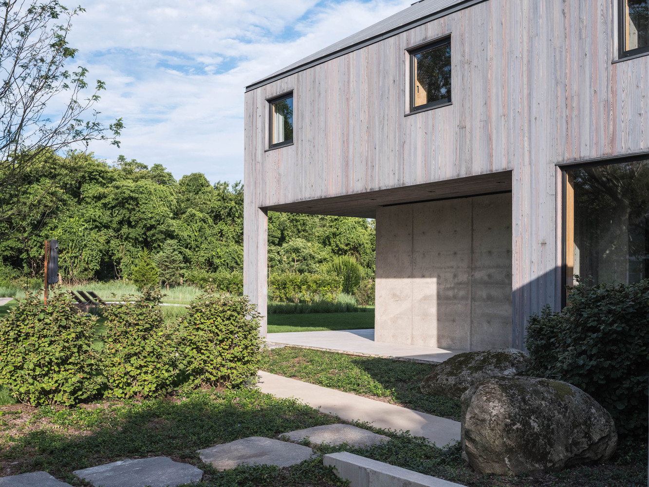 Gallery of House in the Lanes / MB Architecture - 18