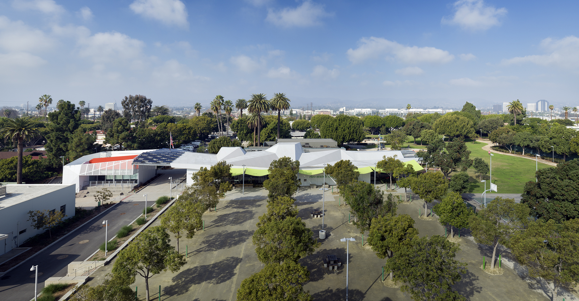 Gallery of Pico Branch Library / Koning Eizenberg Architecture - 7