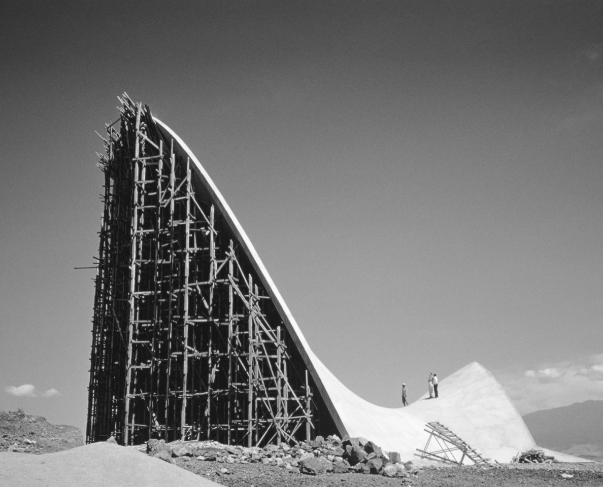 Gallery of Félix Candela’s Concrete Shells Through Photographs ...