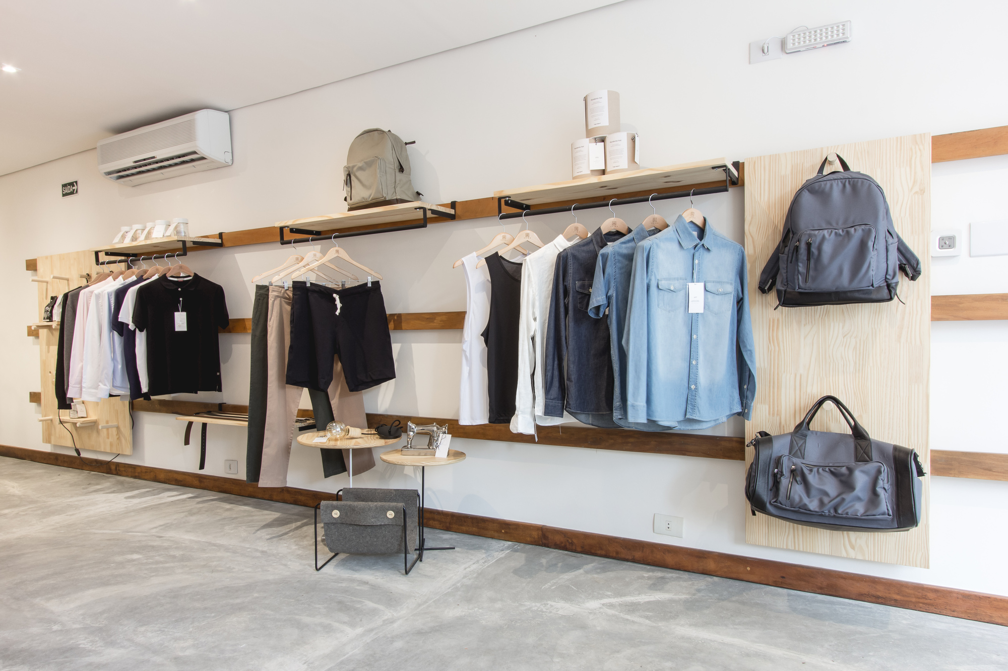 Gallery of Oriba Store / André Sumida + Joana Espinha - 4