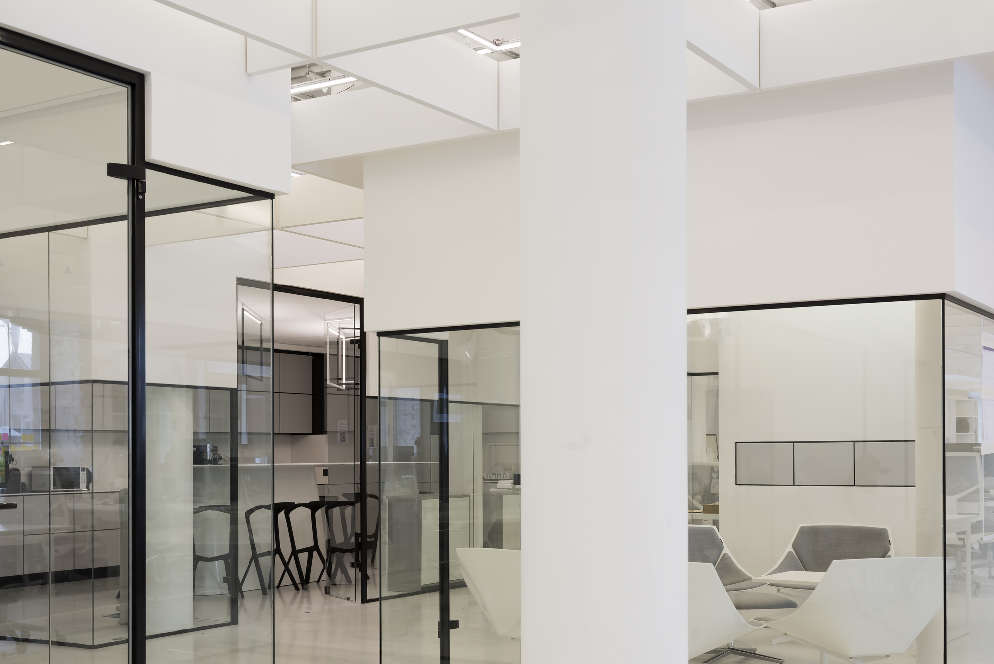 Gallery of RAMBLER&Co Software Dept. / Nefa Architects - 31