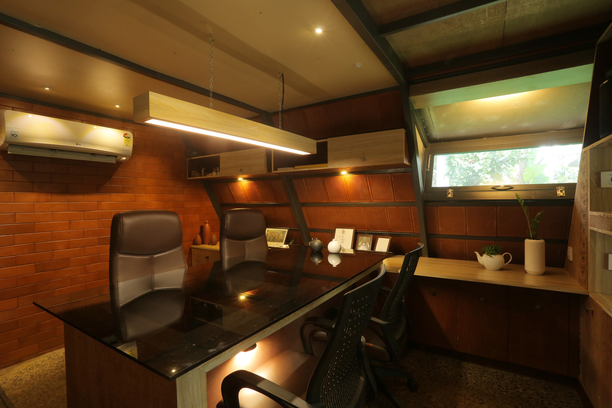 Gallery of Architecture Studio / Attic Lab - 26