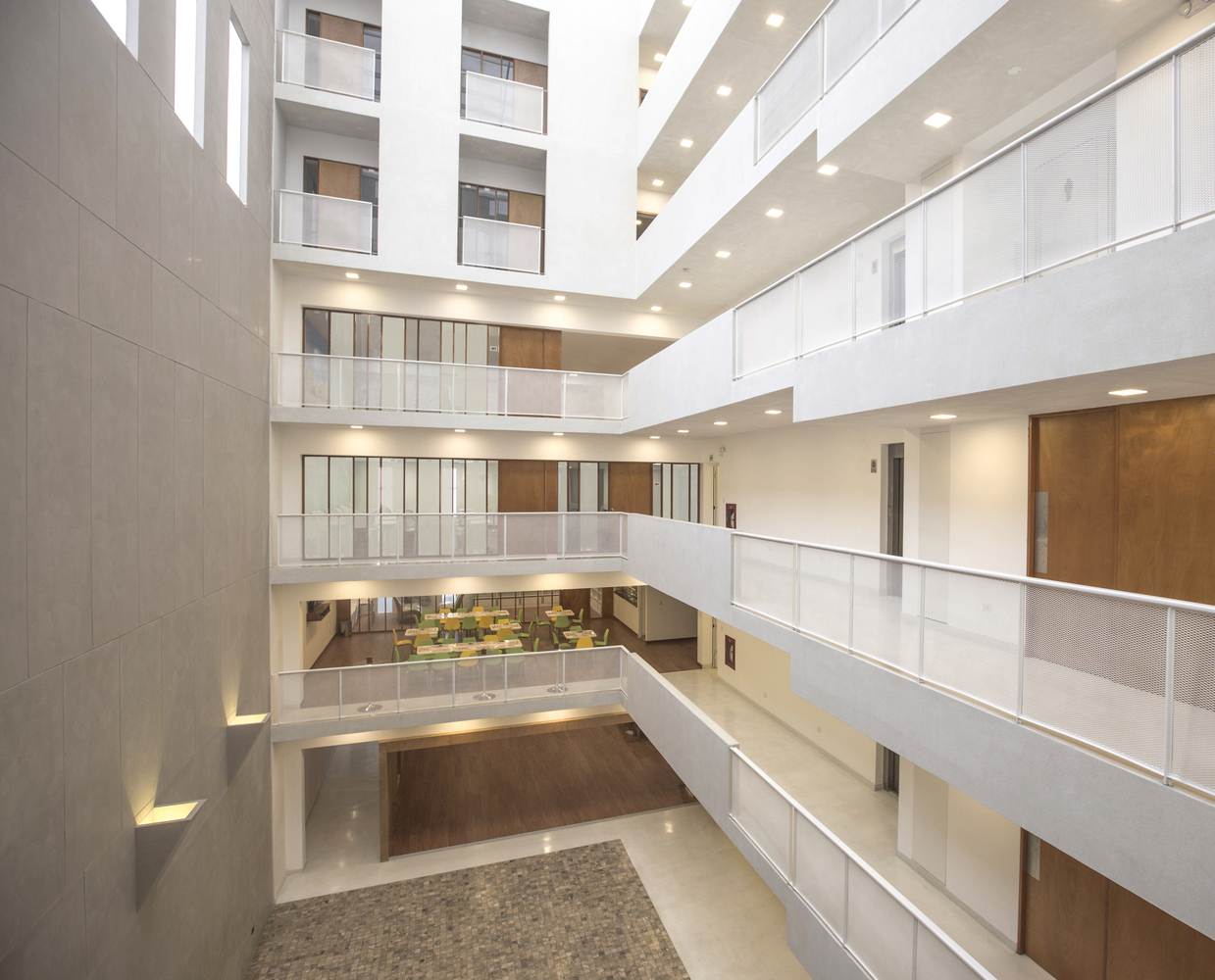 Galería de Arquitectura colectiva y de baja densidad: 10 edificios de departamentos en Lima ...