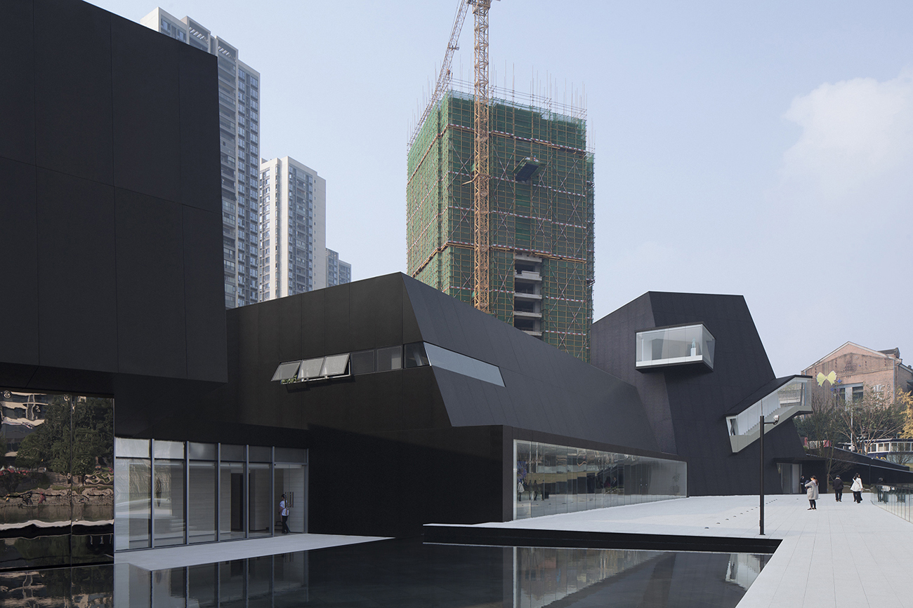 Gallery of Chongqing Tiandi Art Museum / Shenzhen Huahui Design - 17