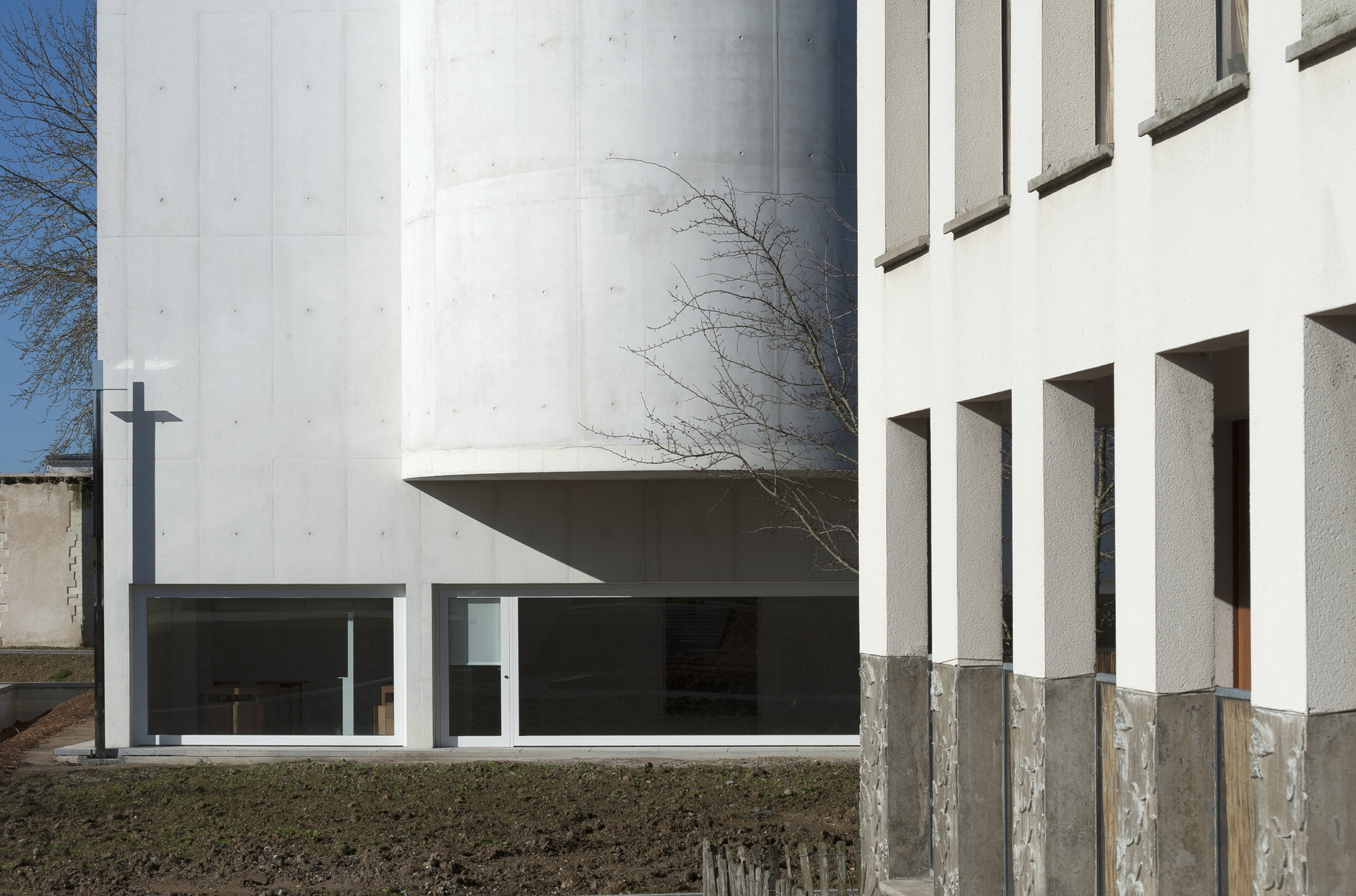 Gallery of Alvaro Siza's New Church of Saint-Jacques de la Lande ...
