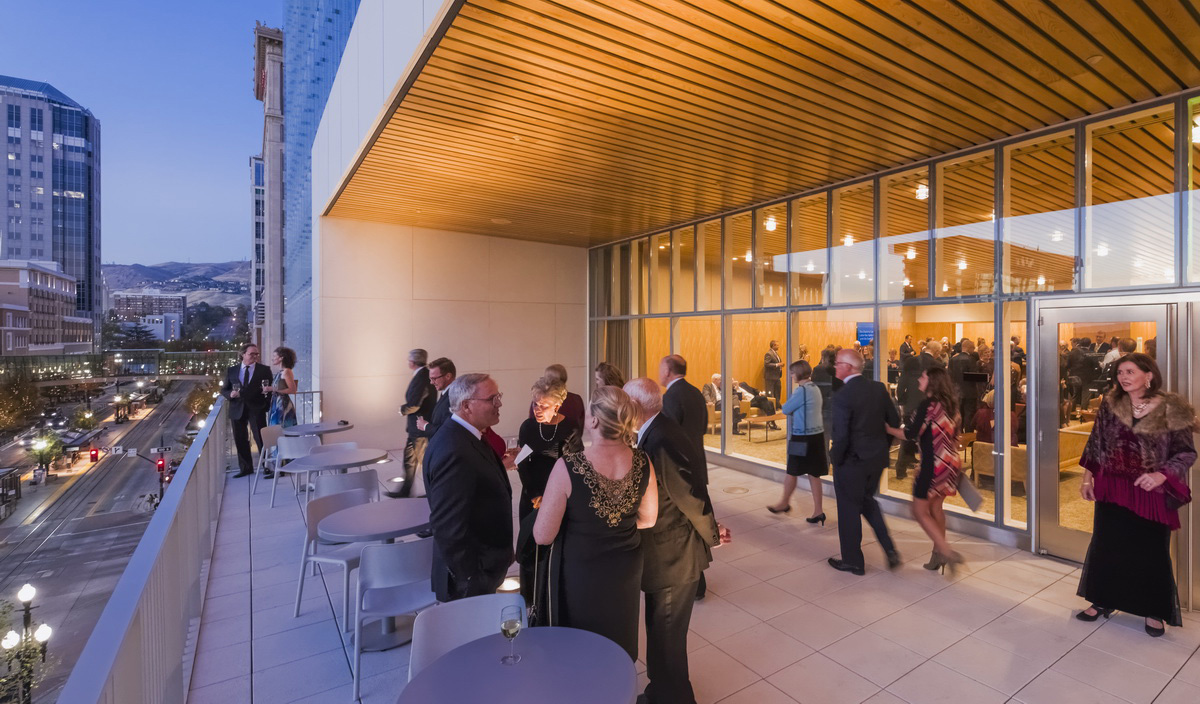Gallery of George S. and Dolores Doré Eccles Theater / Pelli Clarke ...