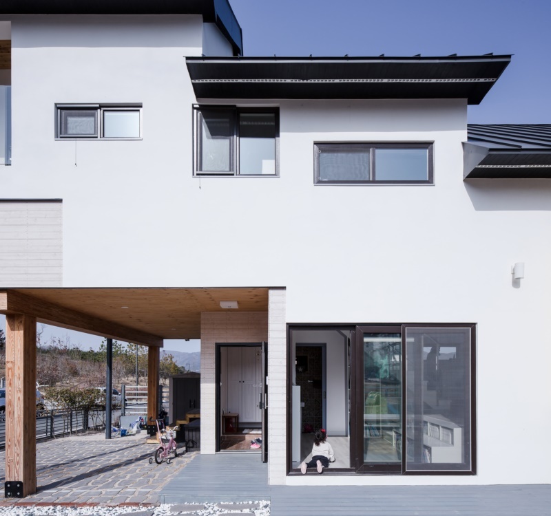 Gallery of Slow House / KDDH - 4