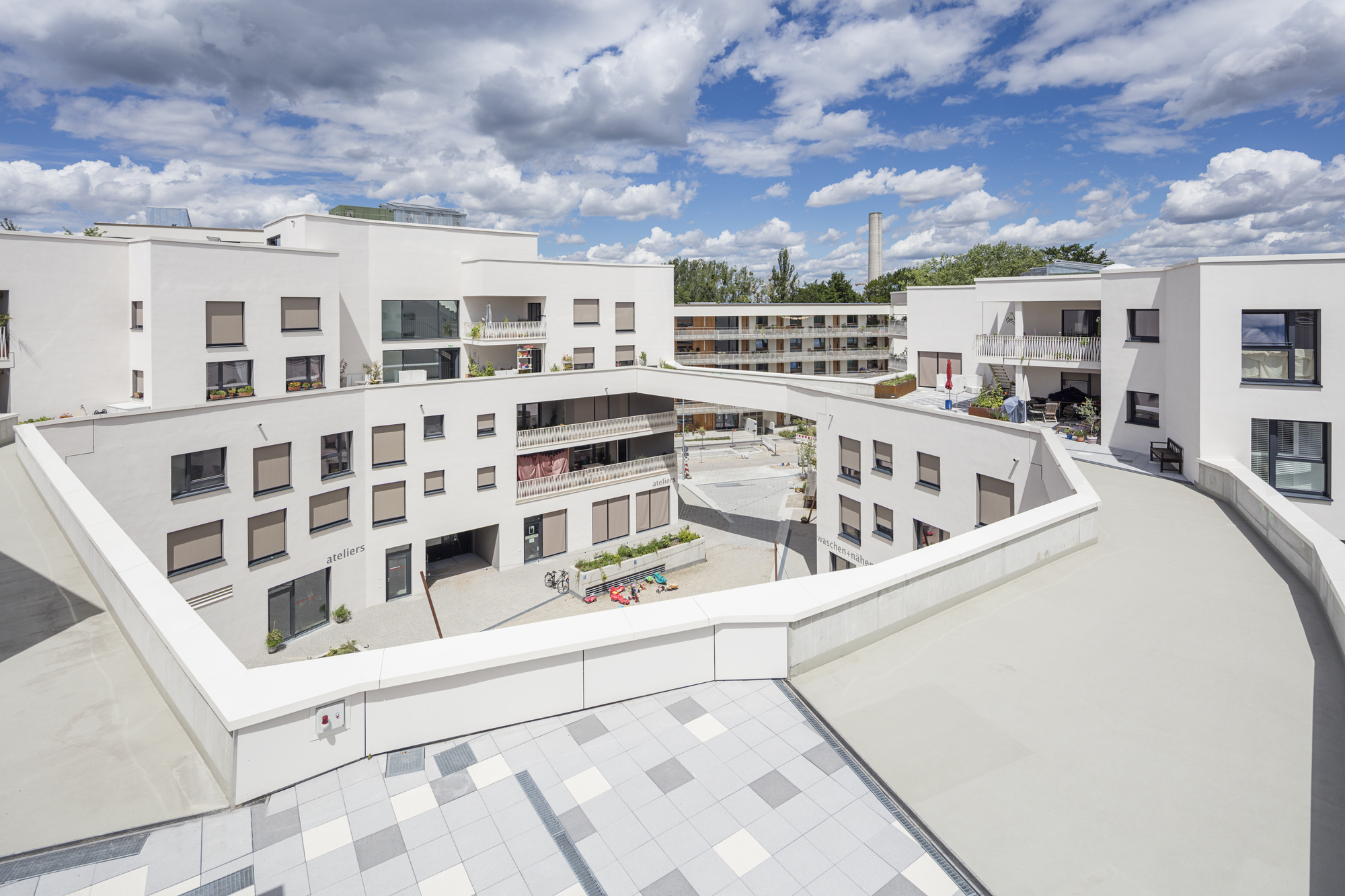 Gallery of Cooperative Housing Complex wagnisART / bogevischs buero ...