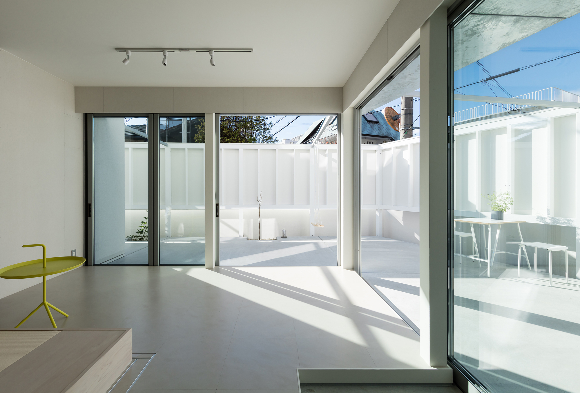 Gallery of HEY HOUSE / nLDK Architects - 18