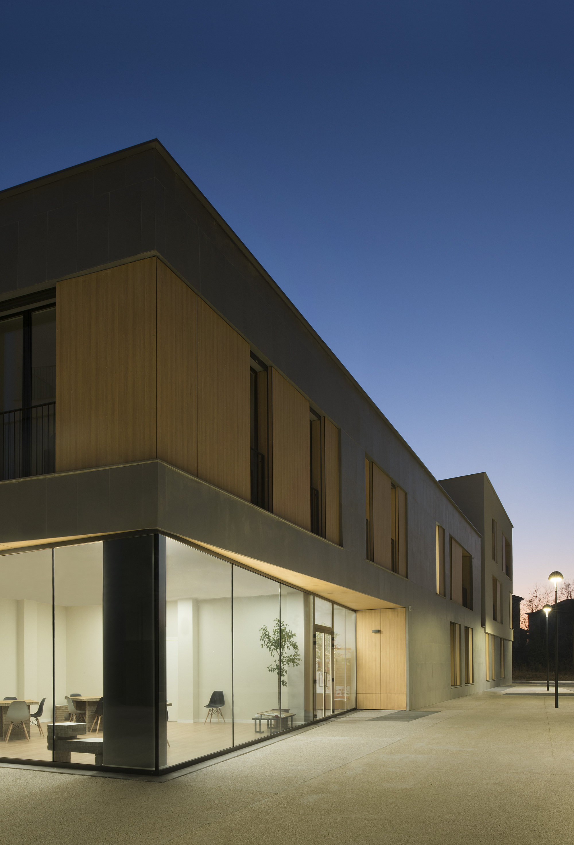 Gallery of Borgo Assistito / Giacomo Penco + Matteo Rossetti - 6