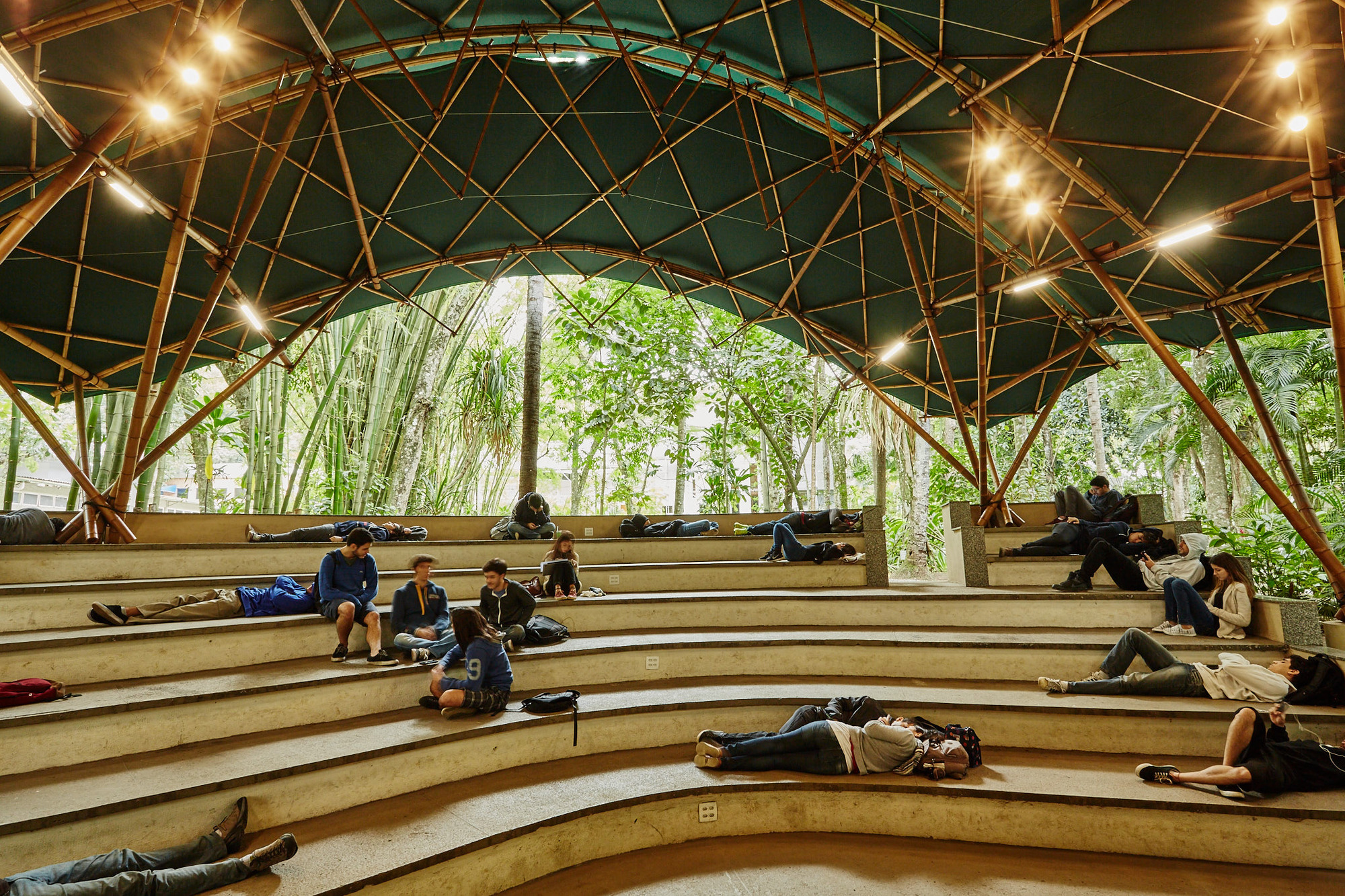 Gallery of Bamboo Amphitheater Space Structure / Bambutec Design - 20