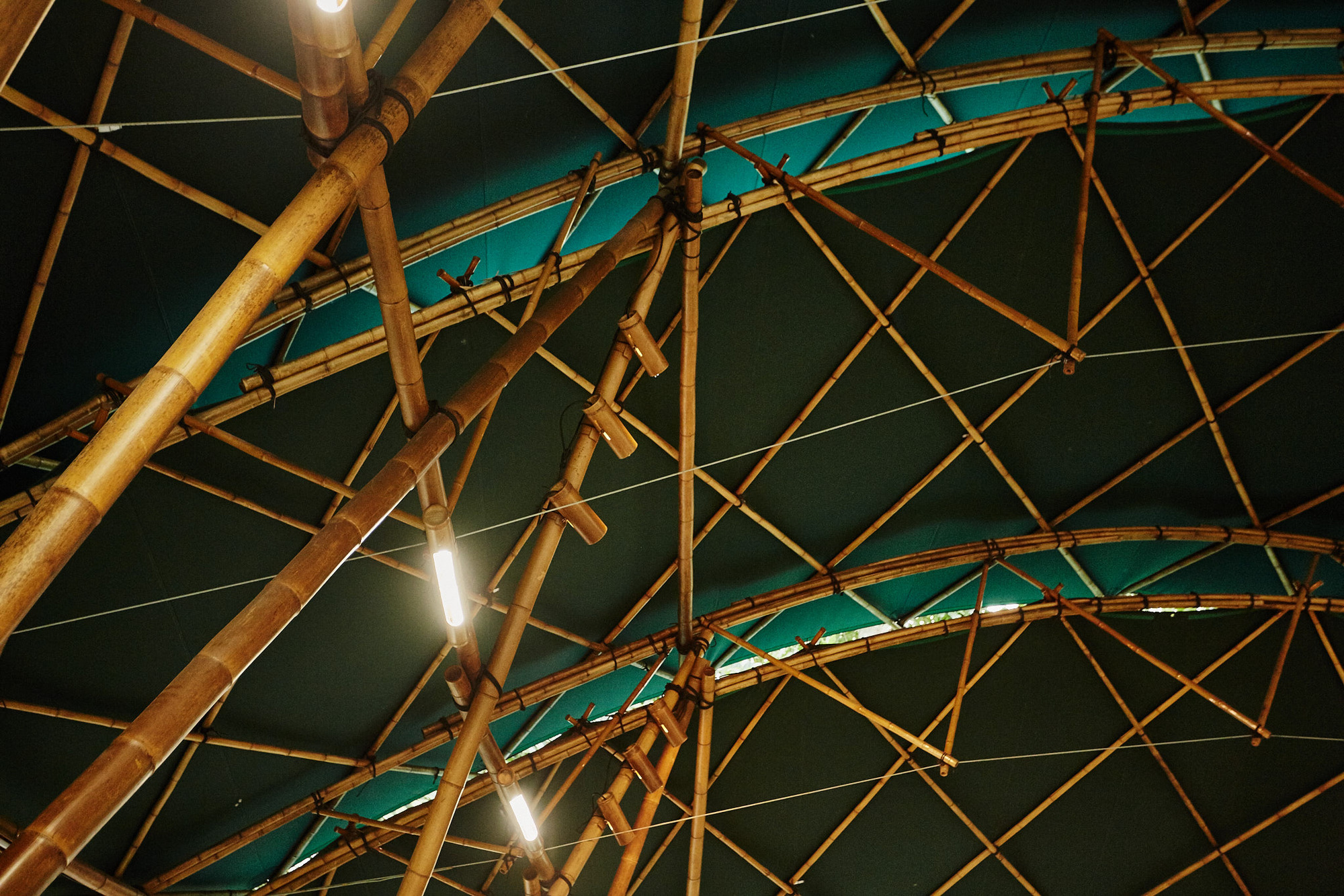 Gallery of Bamboo Amphitheater Space Structure / Bambutec Design - 22