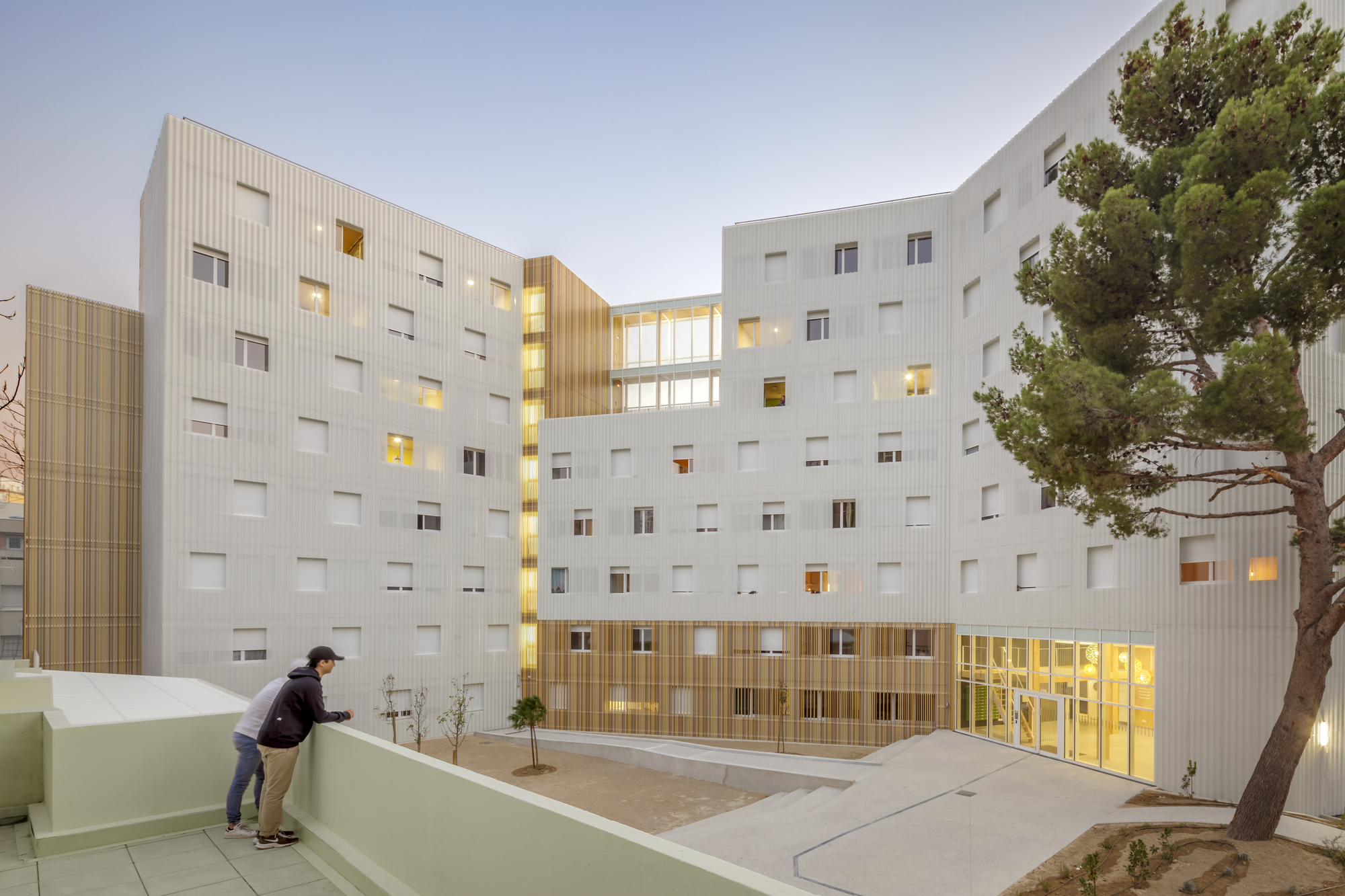 Lucien Cornil Student Residence / A+Architecture | ArchDaily