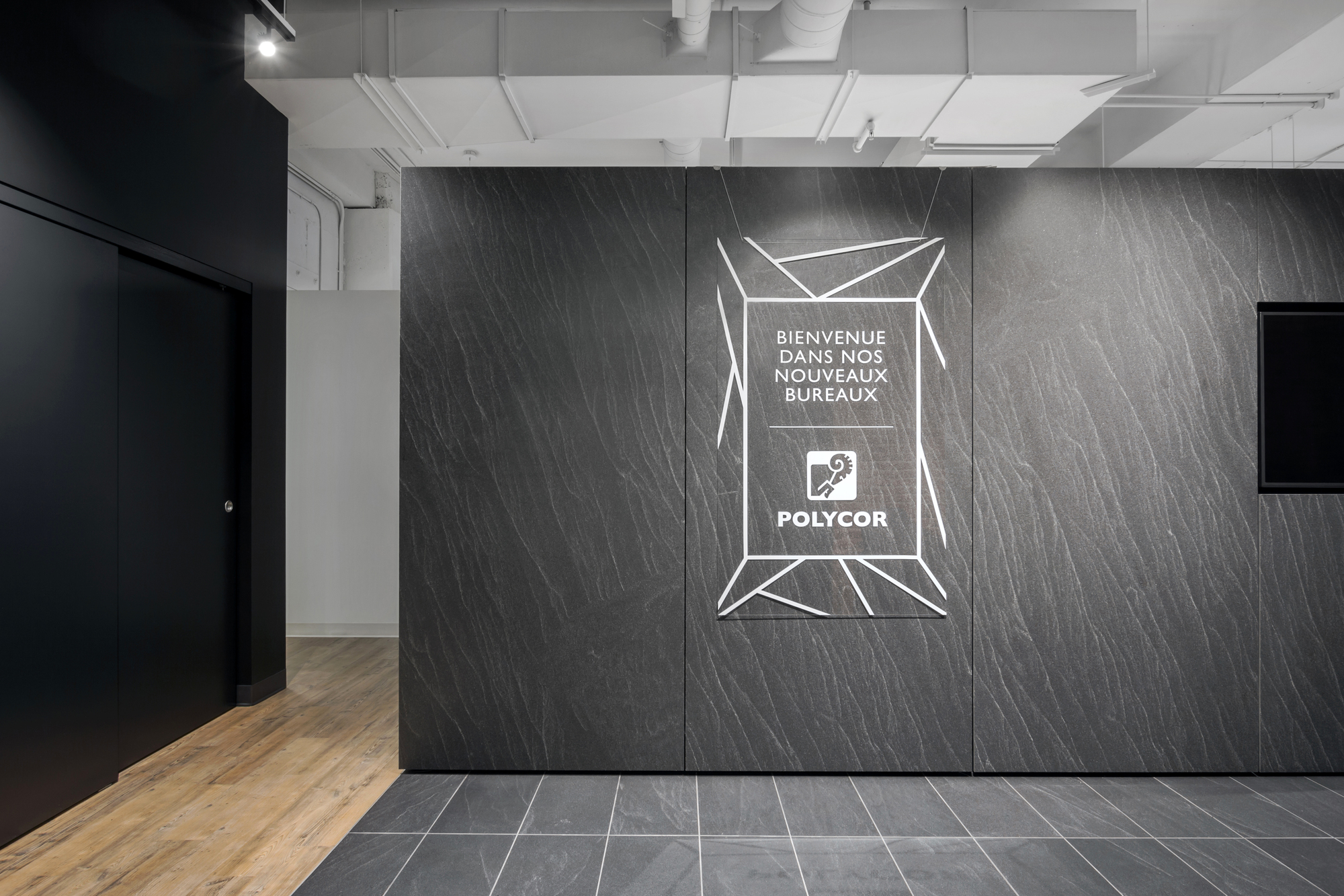 Gallery of Polycor Office / Hatem+D architecture / Etienne Bernier ...
