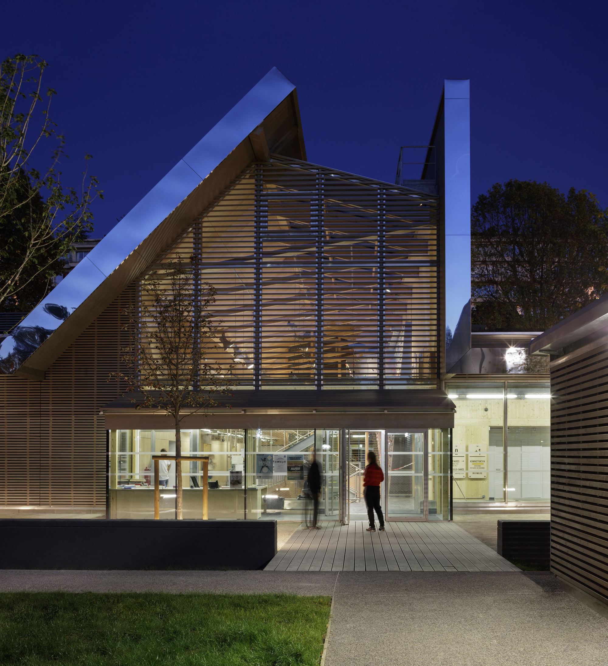 Gallery of L’ATALANTE / KOZ architectes - 3