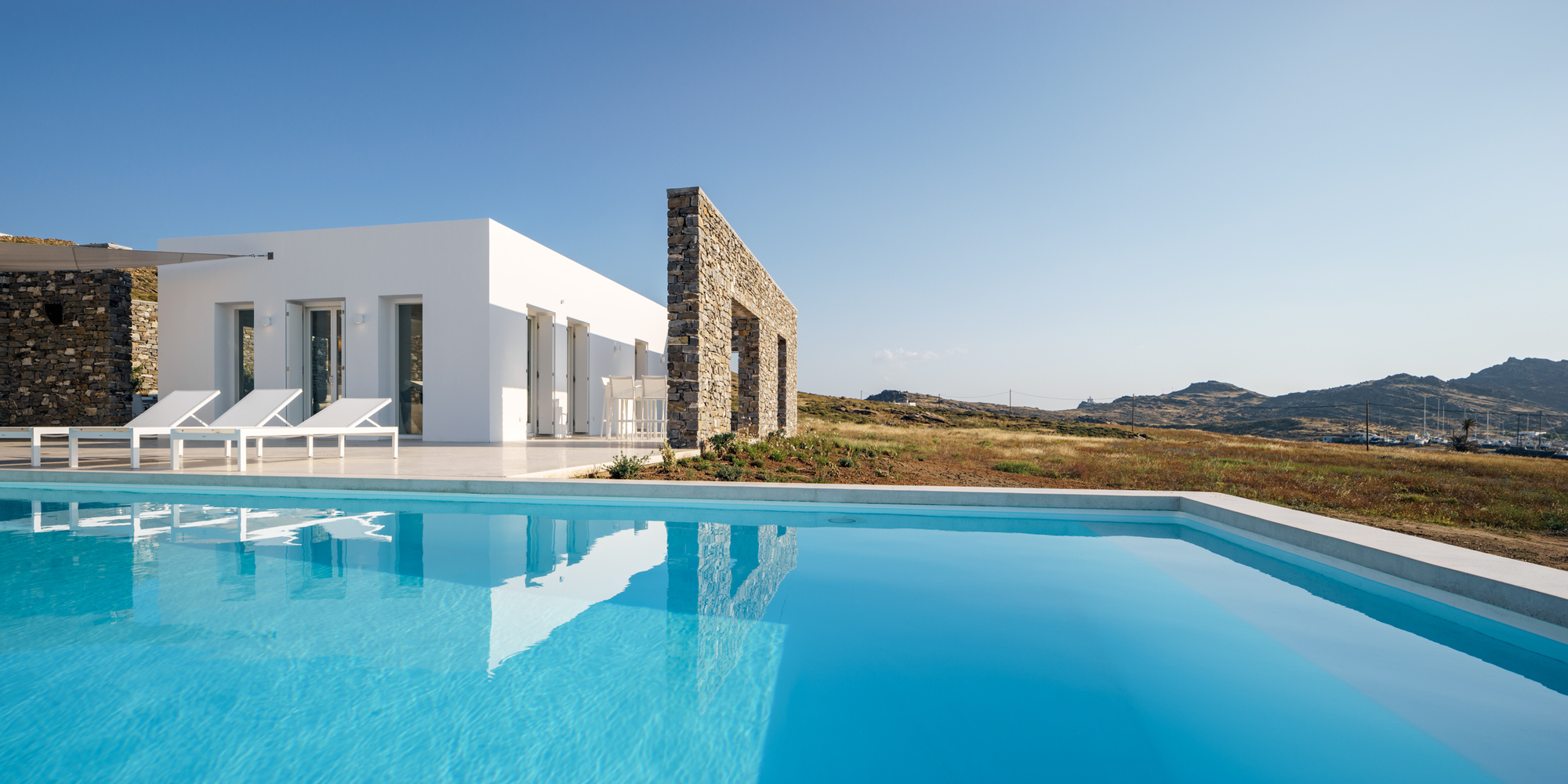 Gallery of Hug House / React Architects - 28