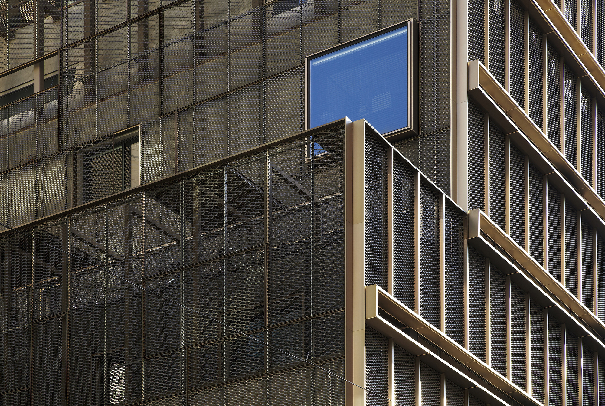 Gallery of 925 Building / JHW IROJE architects&planners - 9