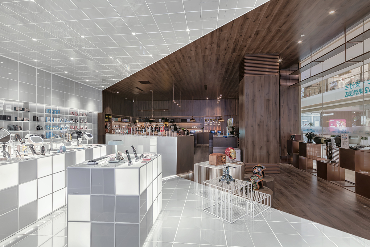 Gallery of ChicBus Alipay Flagship Store / LYCS Architecture - 1