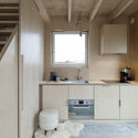 Micro House Slim Fit / ANA ROCHA architecture | ArchDaily