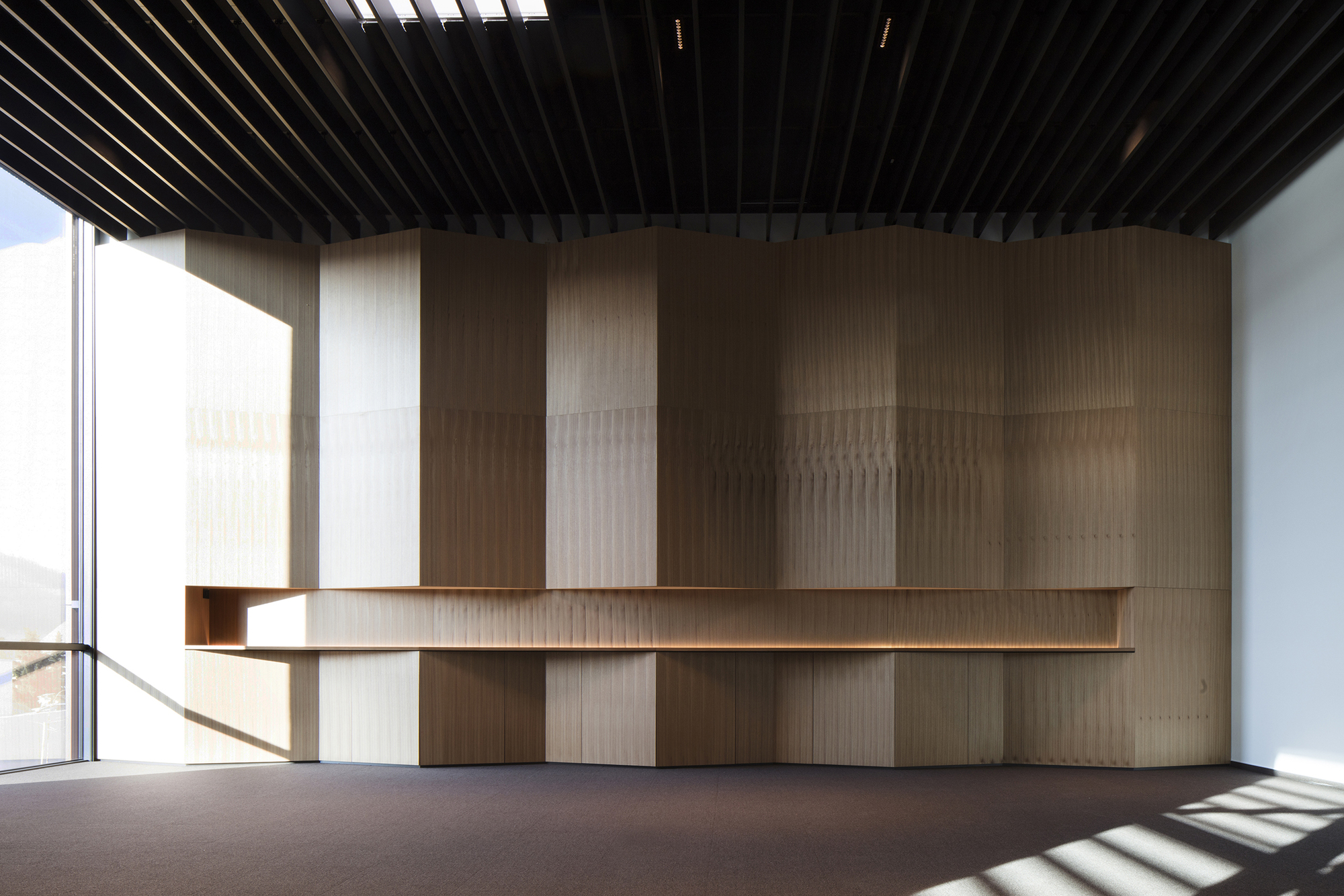 Galeria de Novo showroom e depósito / Jereb in Budja arhitekti - 10